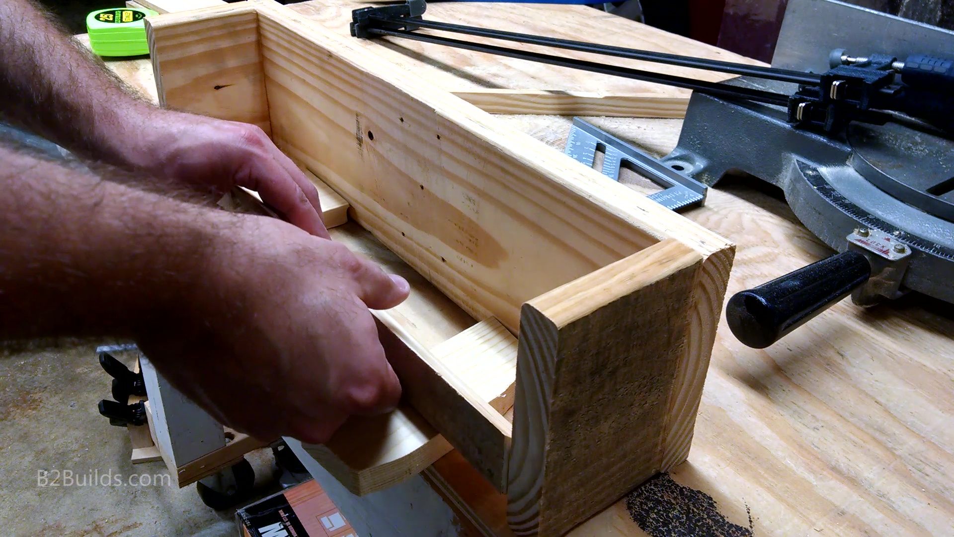 Floating Shelf Charging Station From Pallet Wood : 9 Steps (with ...