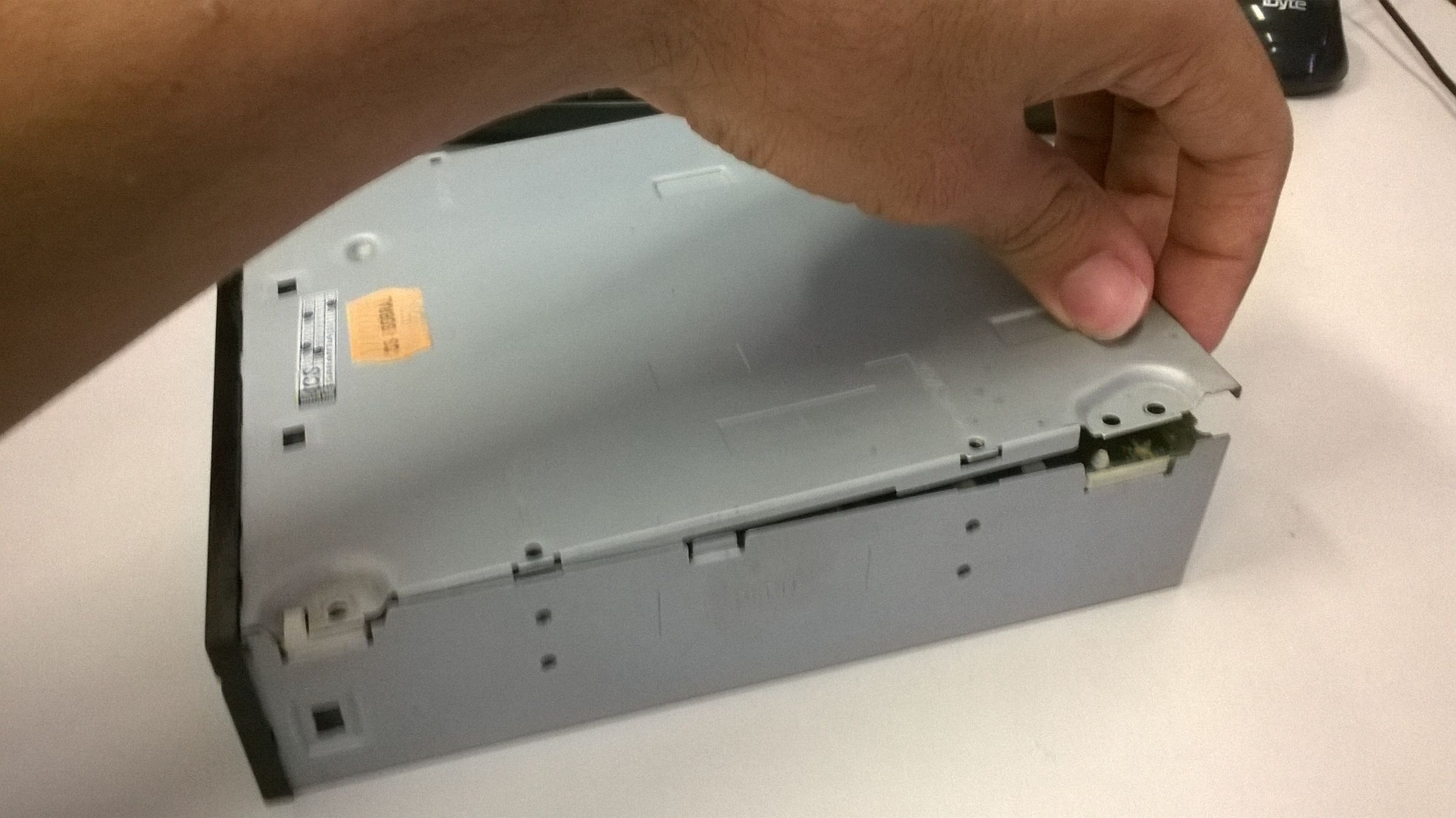 Disassembling a CD/DVD Reader and Reusing Its Parts : 12 Steps (with ...