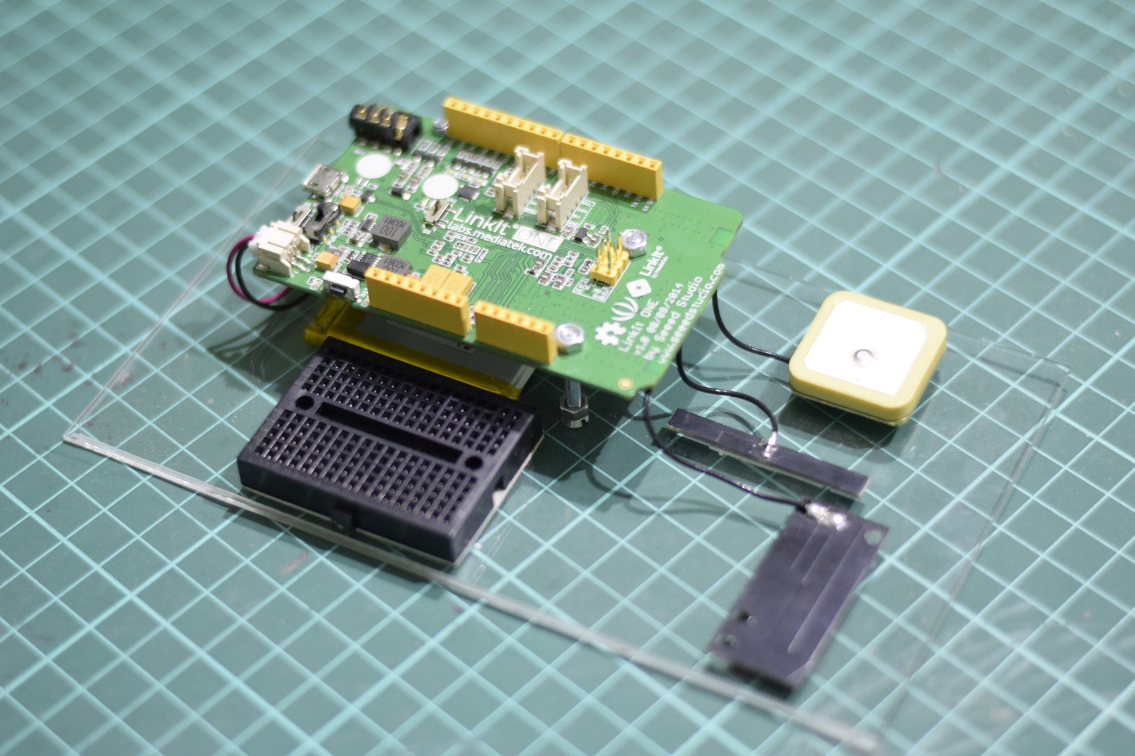 Linkit One Prototyping Platform : 4 Steps (with Pictures) - Instructables