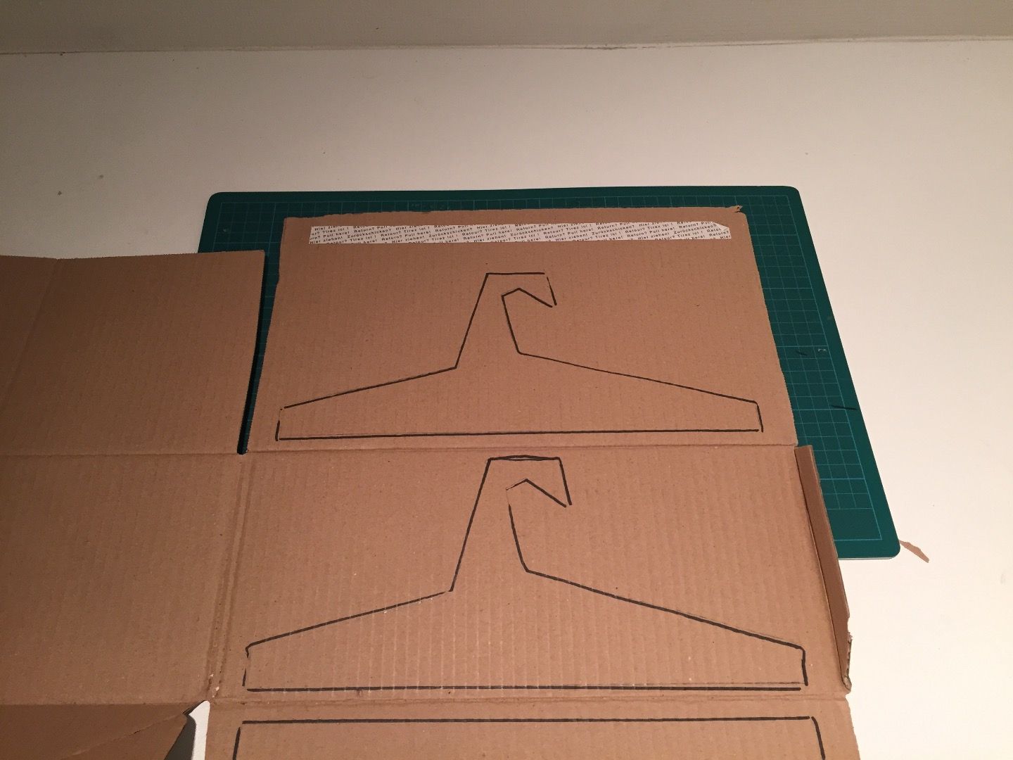 Cardboard Clothing Hanger : 6 Steps (with Pictures) - Instructables