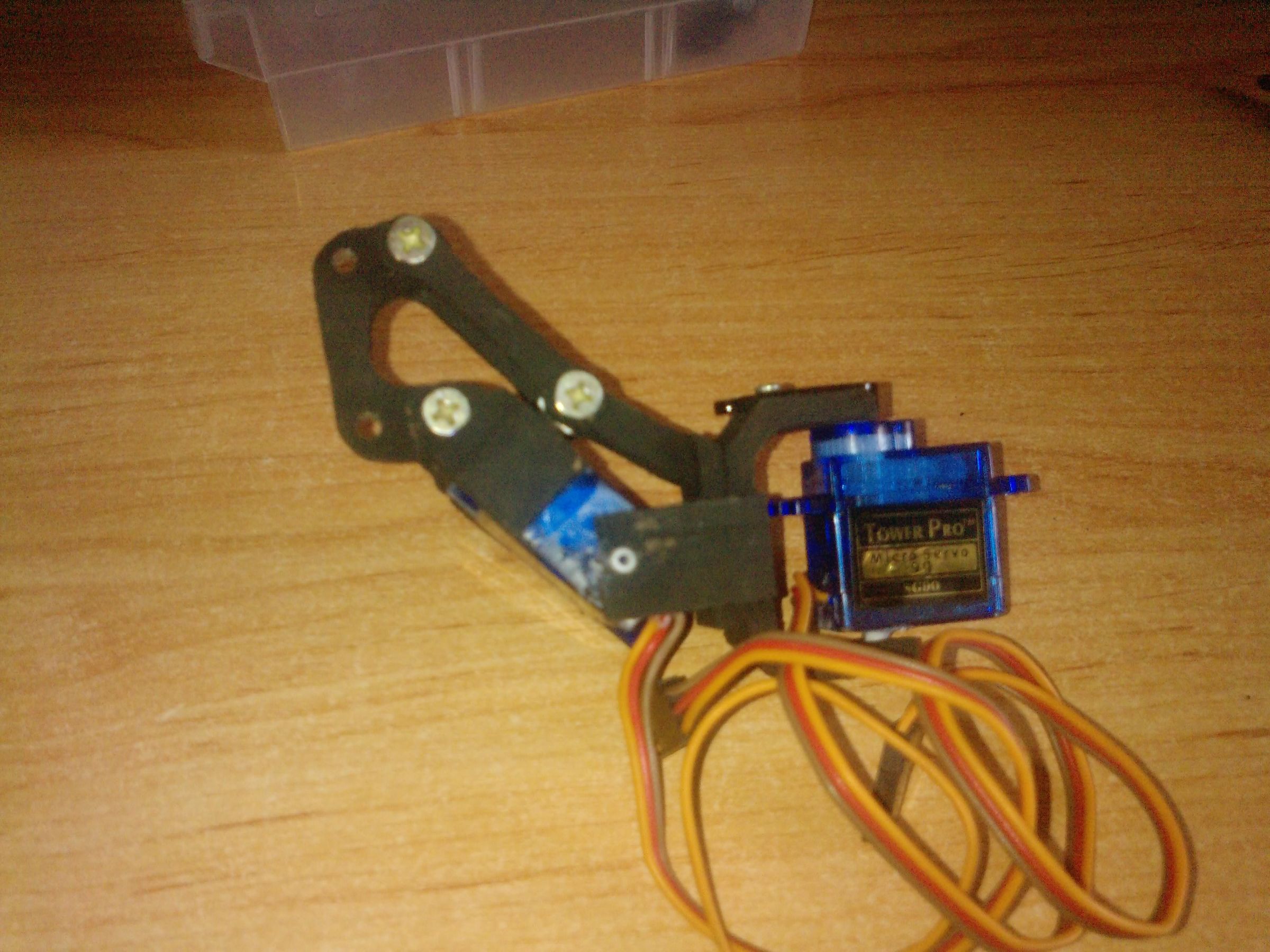 DIY Handmade Hexapod With Arduino (Hexdrake) : 19 Steps (with Pictures) - Instructables