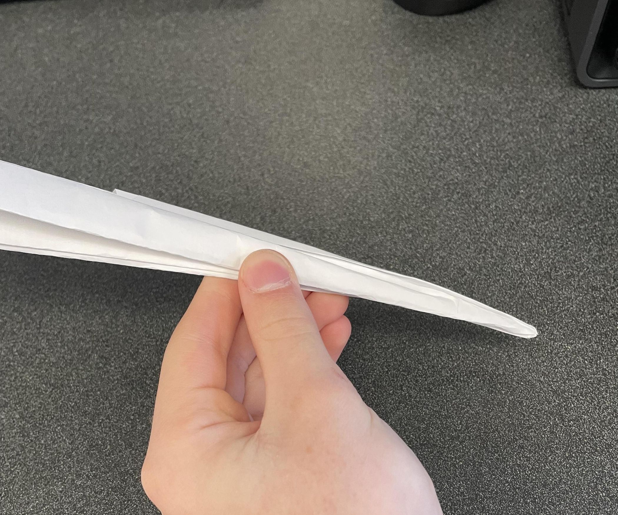 Easy Far-Flying Paper Airplane : 9 Steps - Instructables