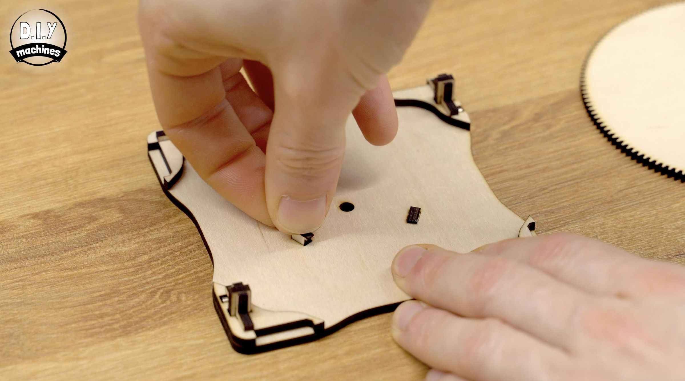 KINETIC COASTERS With a TWIST! Laser or 3D Printable : 24 Steps (with ...