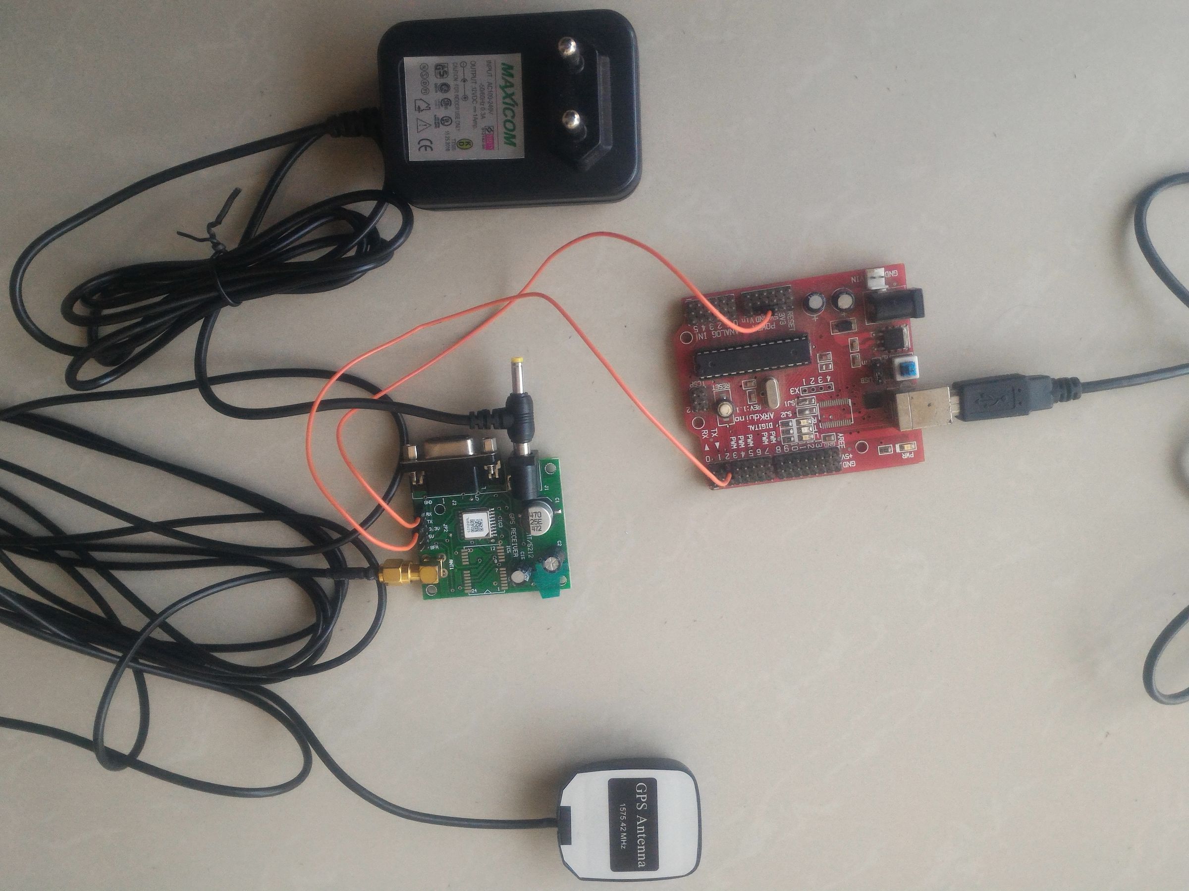 ROYALTEK REB-4216 GPS MODEM WITH ARDUINO : 4 Steps (with Pictures ...