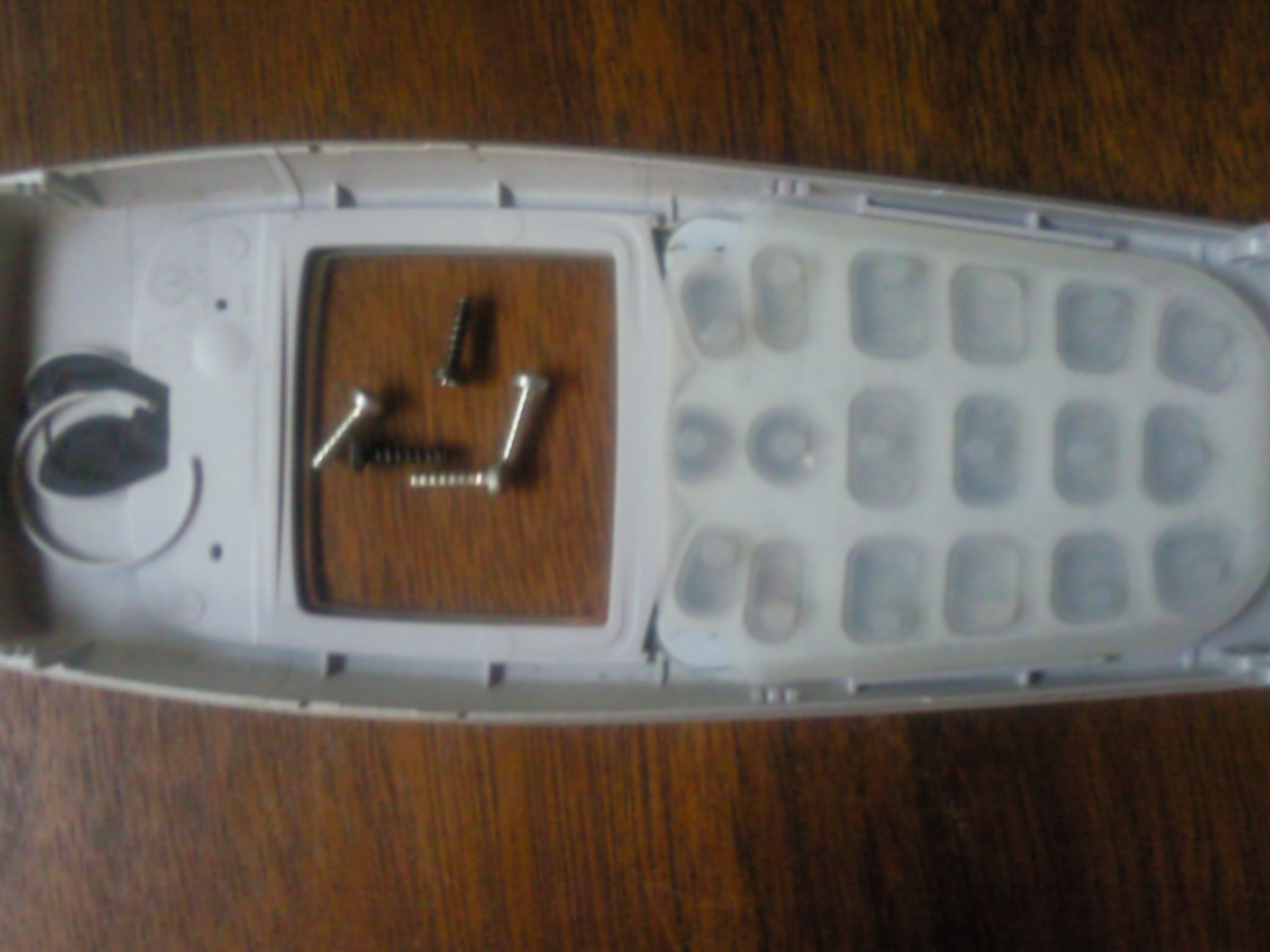 Quick and Easy Keypad Fix (For Most Cell Phones) : 7 Steps - Instructables