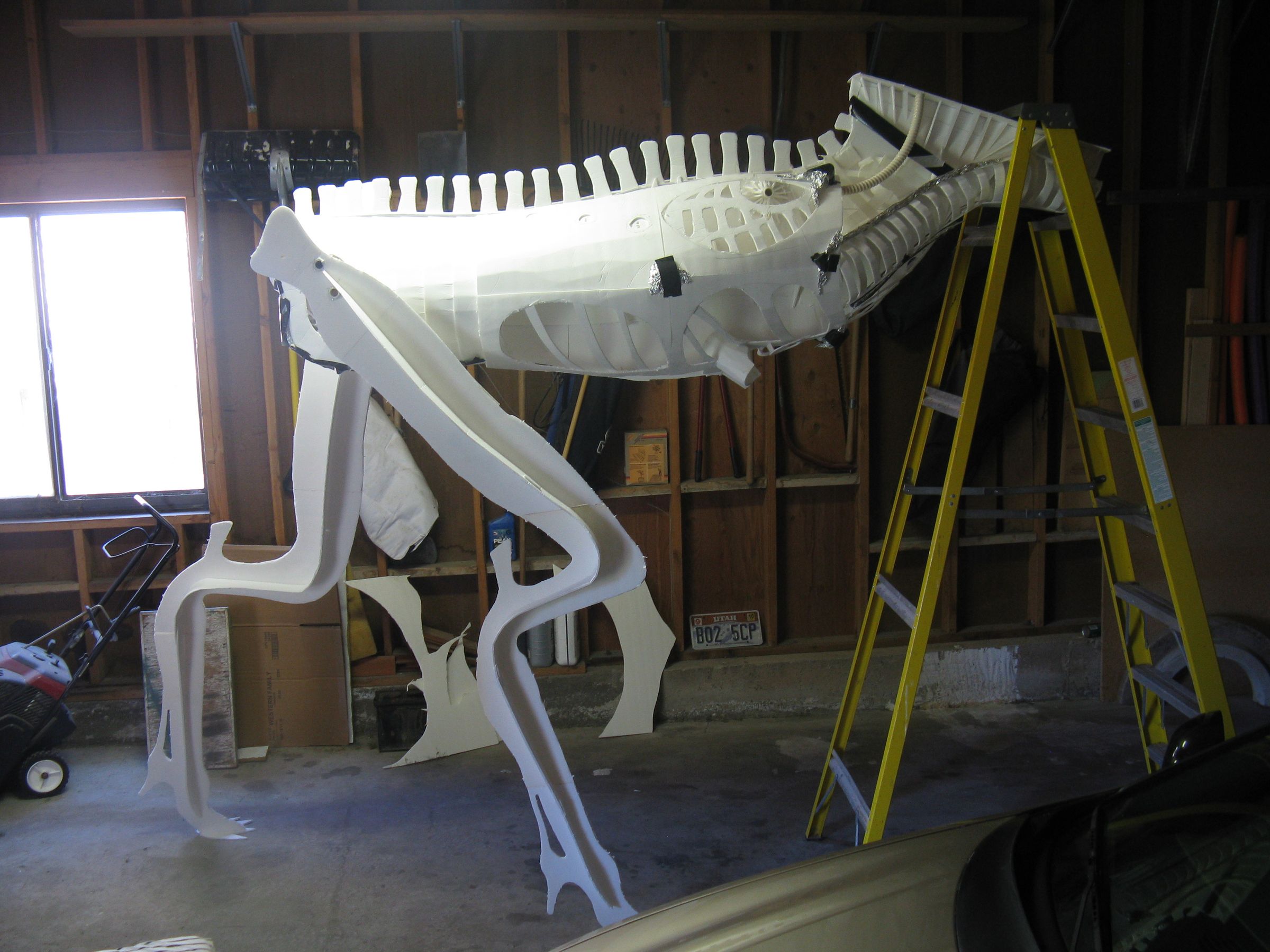 Life-Size Alien Queen Statue From Aliens : 8 Steps (with Pictures ...