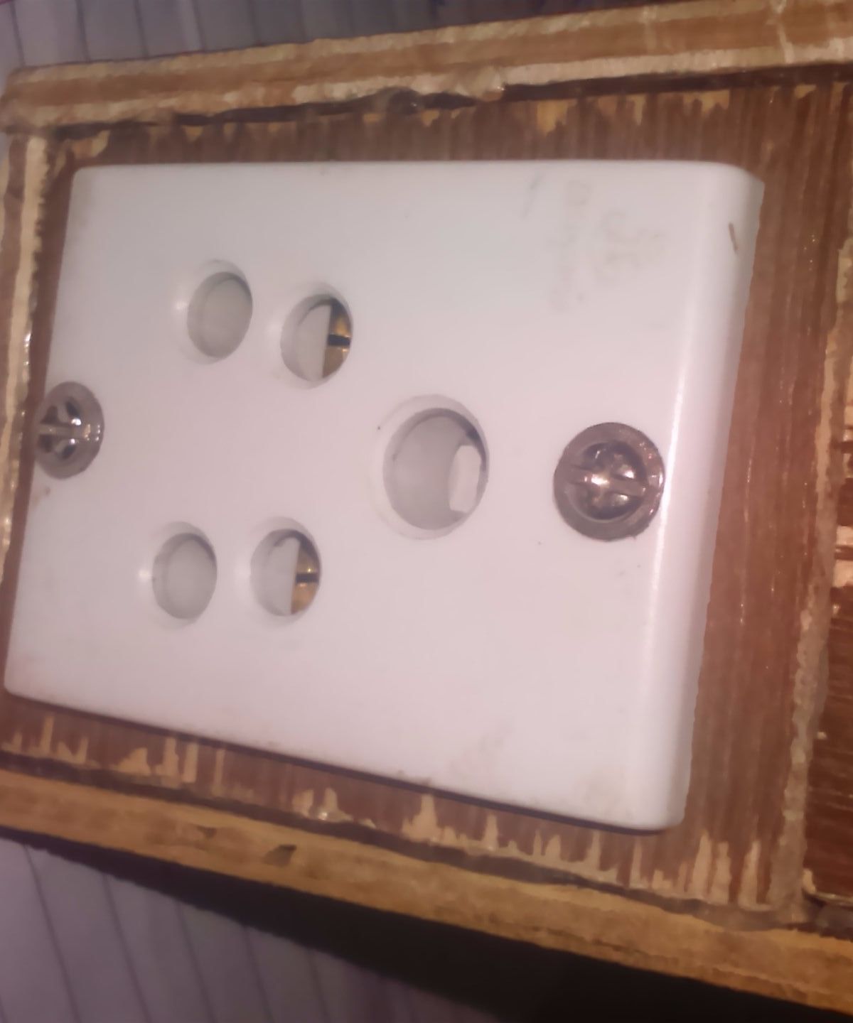 Home Automation the Switch : 8 Steps (with Pictures) - Instructables