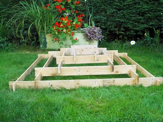 Pyramid Tiered Planter Boxes Plans Slot Together Pyramid Garden