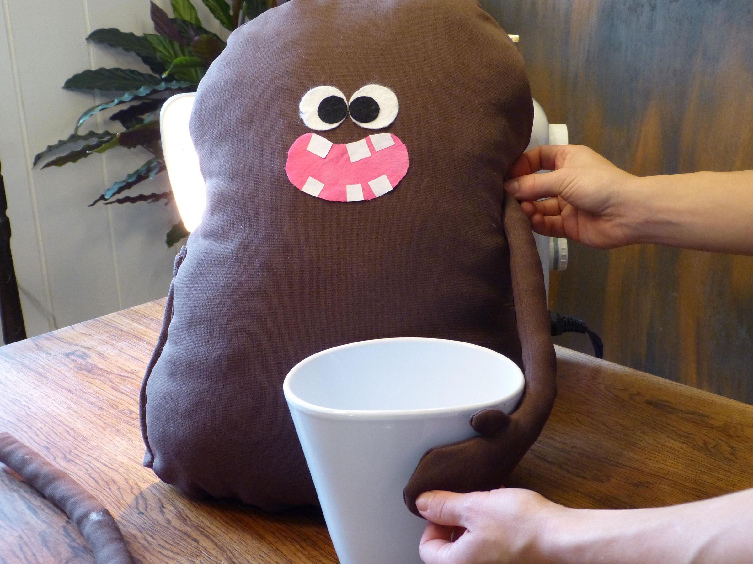 The Couch Potato Caddy : 12 Steps (with Pictures) - Instructables
