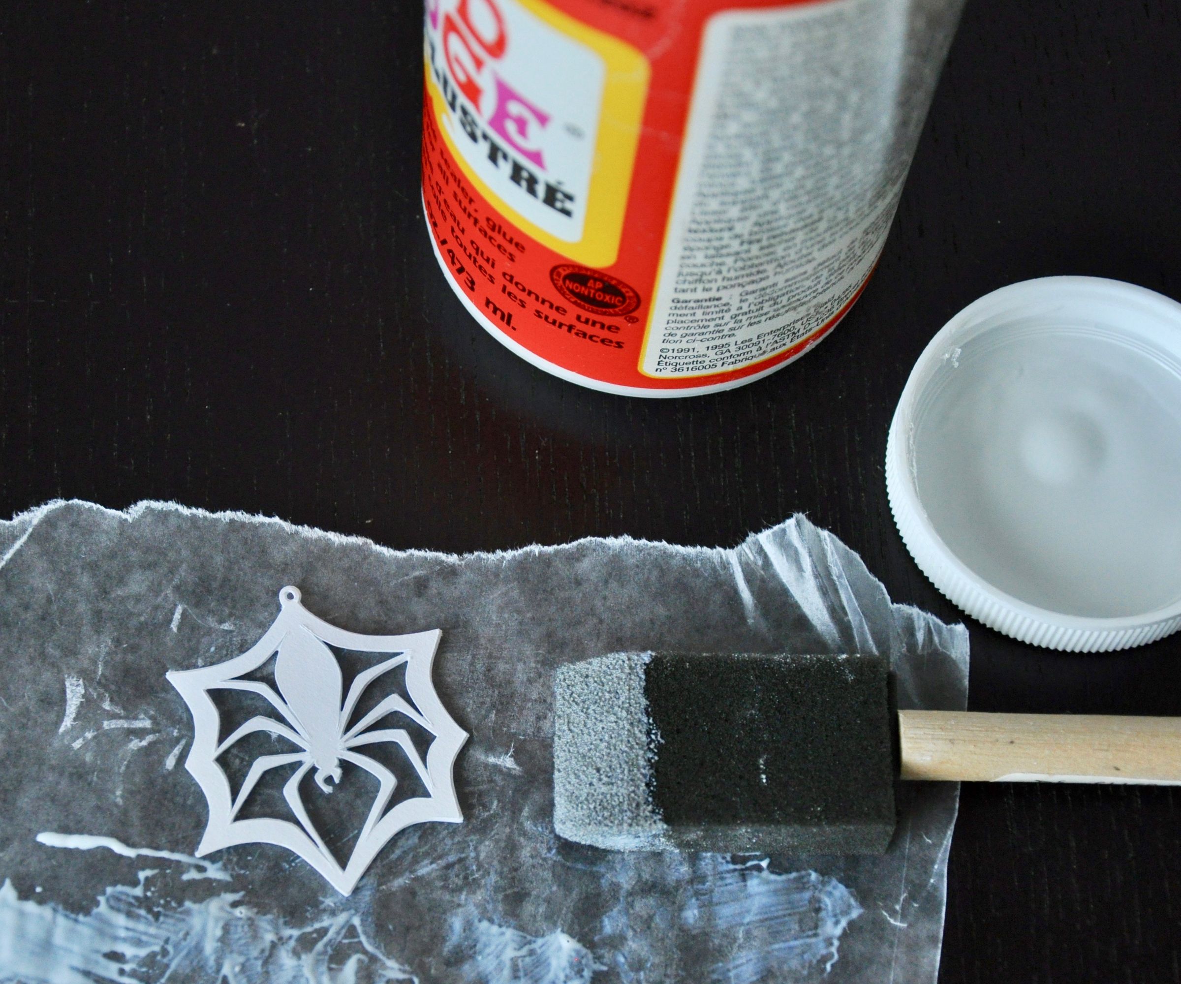 Jack Skellington Spider Snowflake Ornament : 5 Steps (with Pictures ...