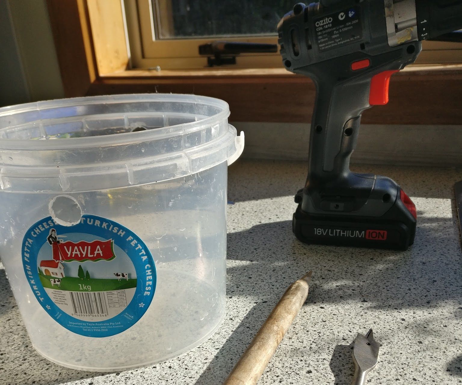 How to Quickly Make a Compost Bucket : 4 Steps - Instructables