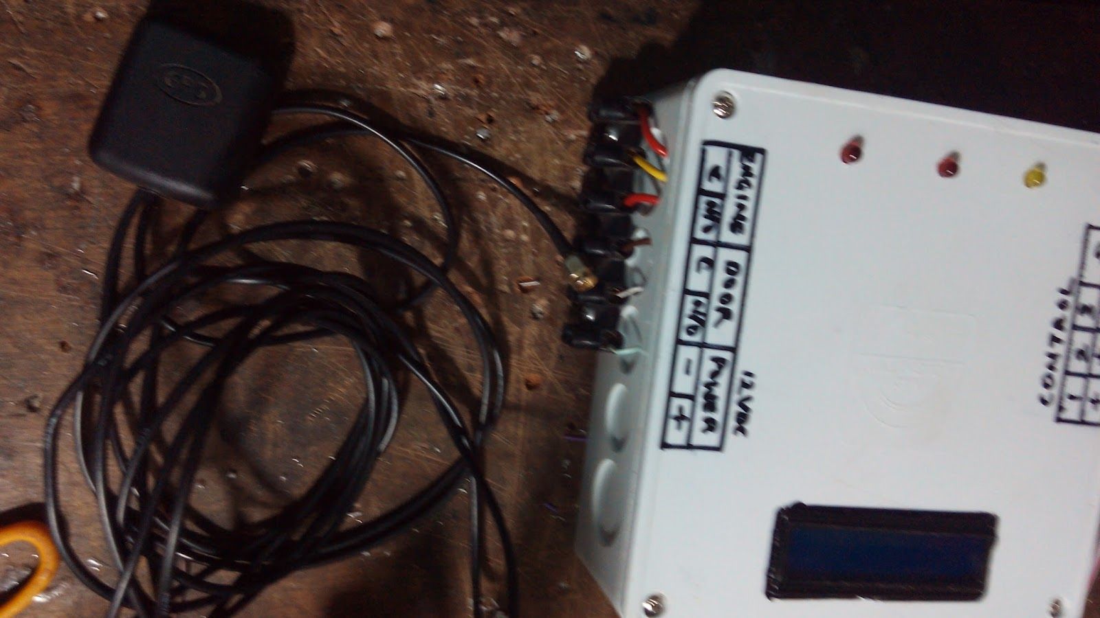 GSM/GPS VEHICLE GEOGRAPHICAL TRACKER : 8 Steps - Instructables