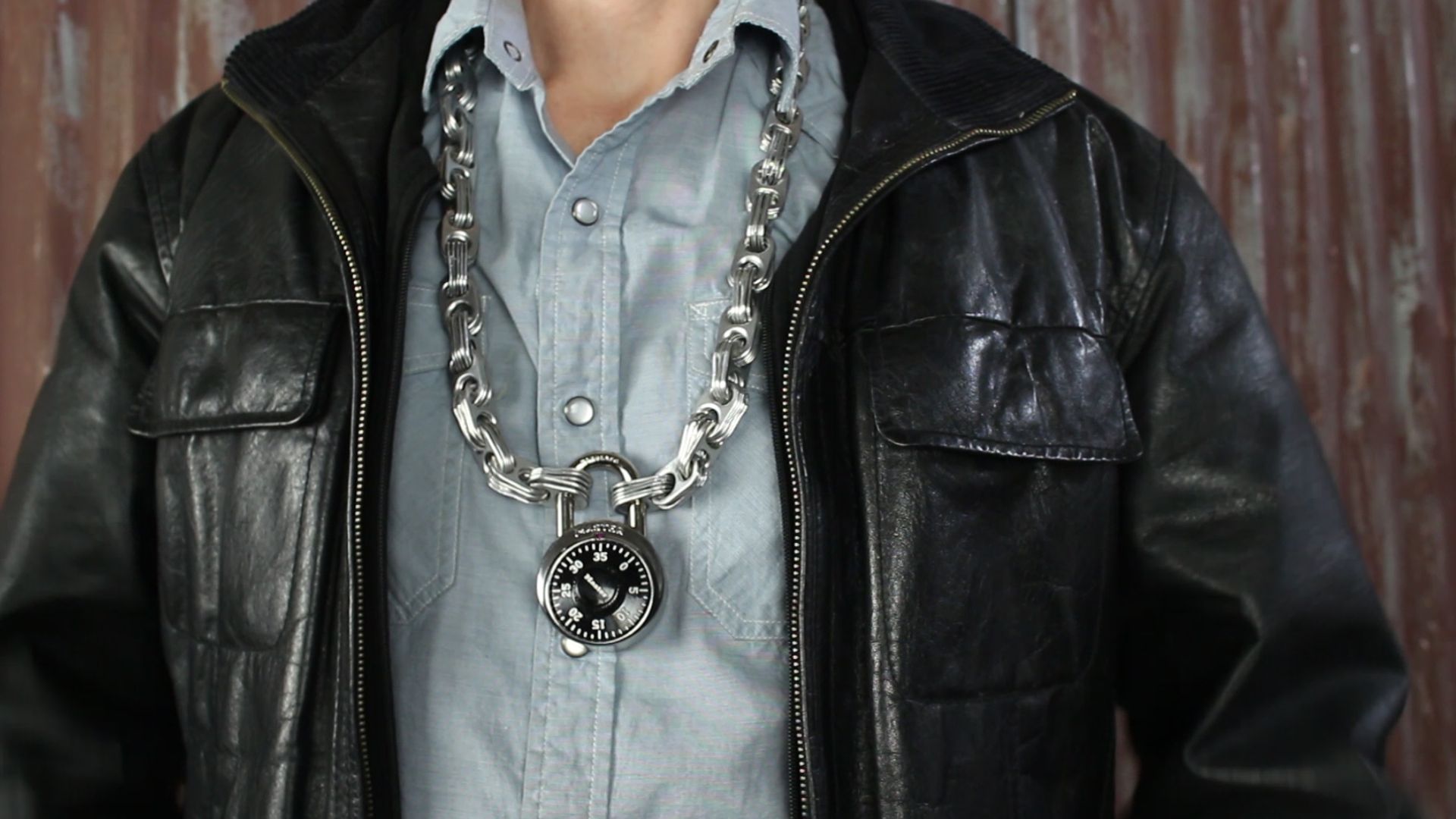 How to Make Chains From Soda Can Tabs : 7 Steps (with Pictures ...