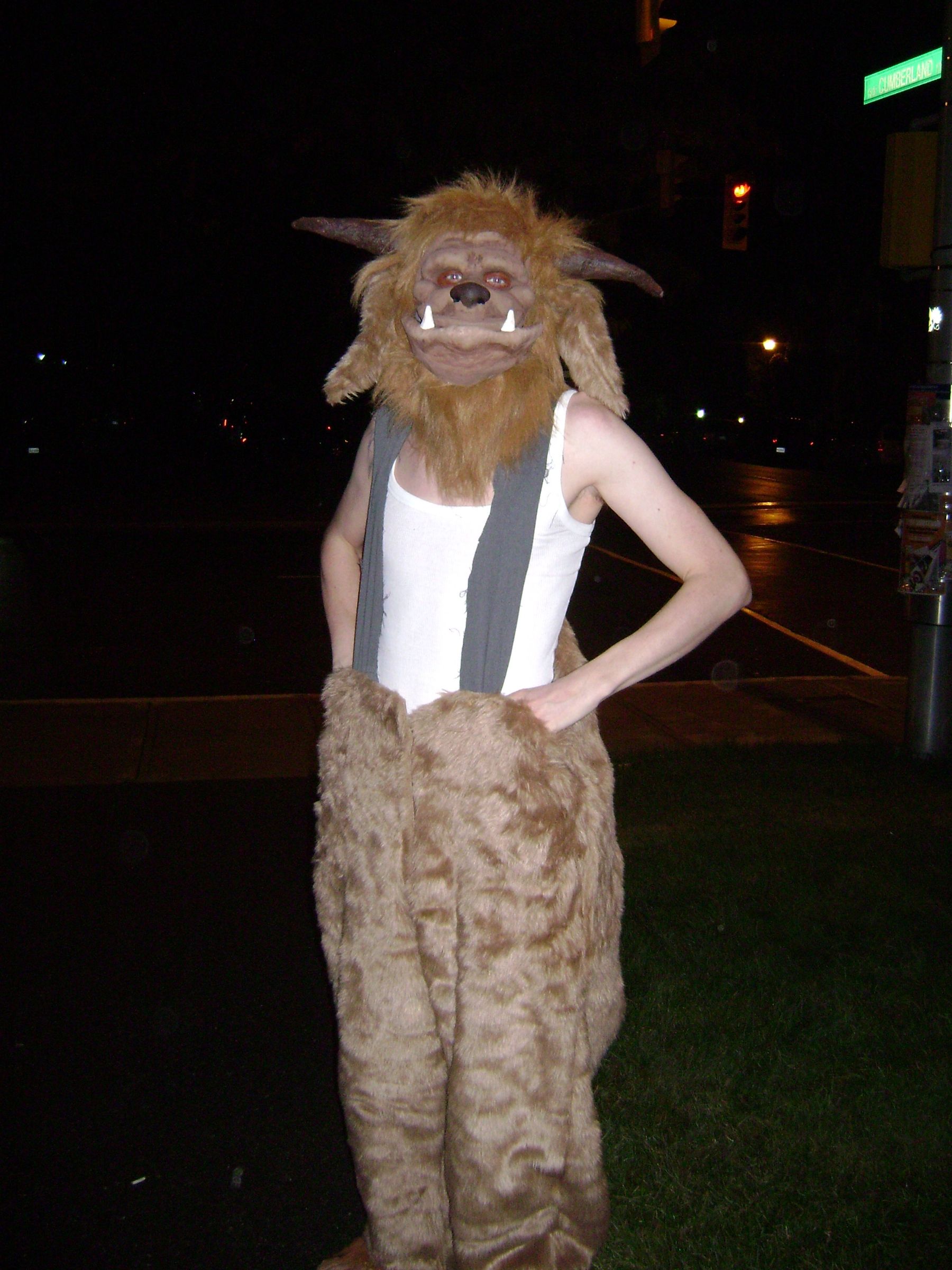 Ludo From Labyrinth Costume : 12 Steps (with Pictures) - Instructables