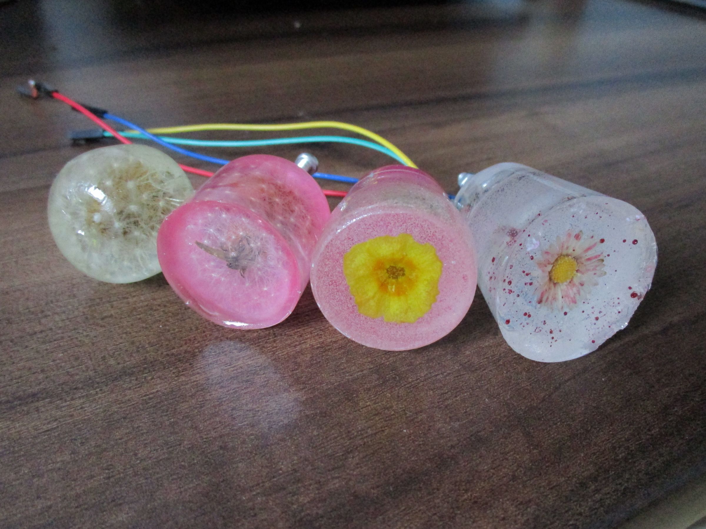 Epoxy Flower Drawer Knob : 5 Steps (with Pictures) - Instructables