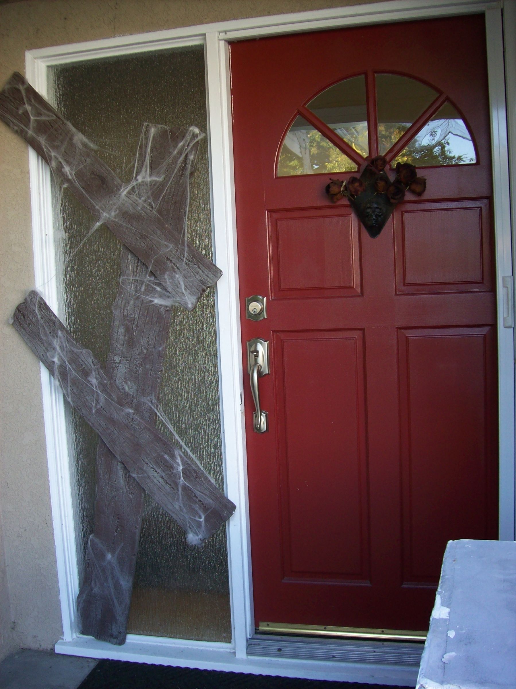 Boarded Windows for Halloween : 5 Steps (with Pictures) - Instructables