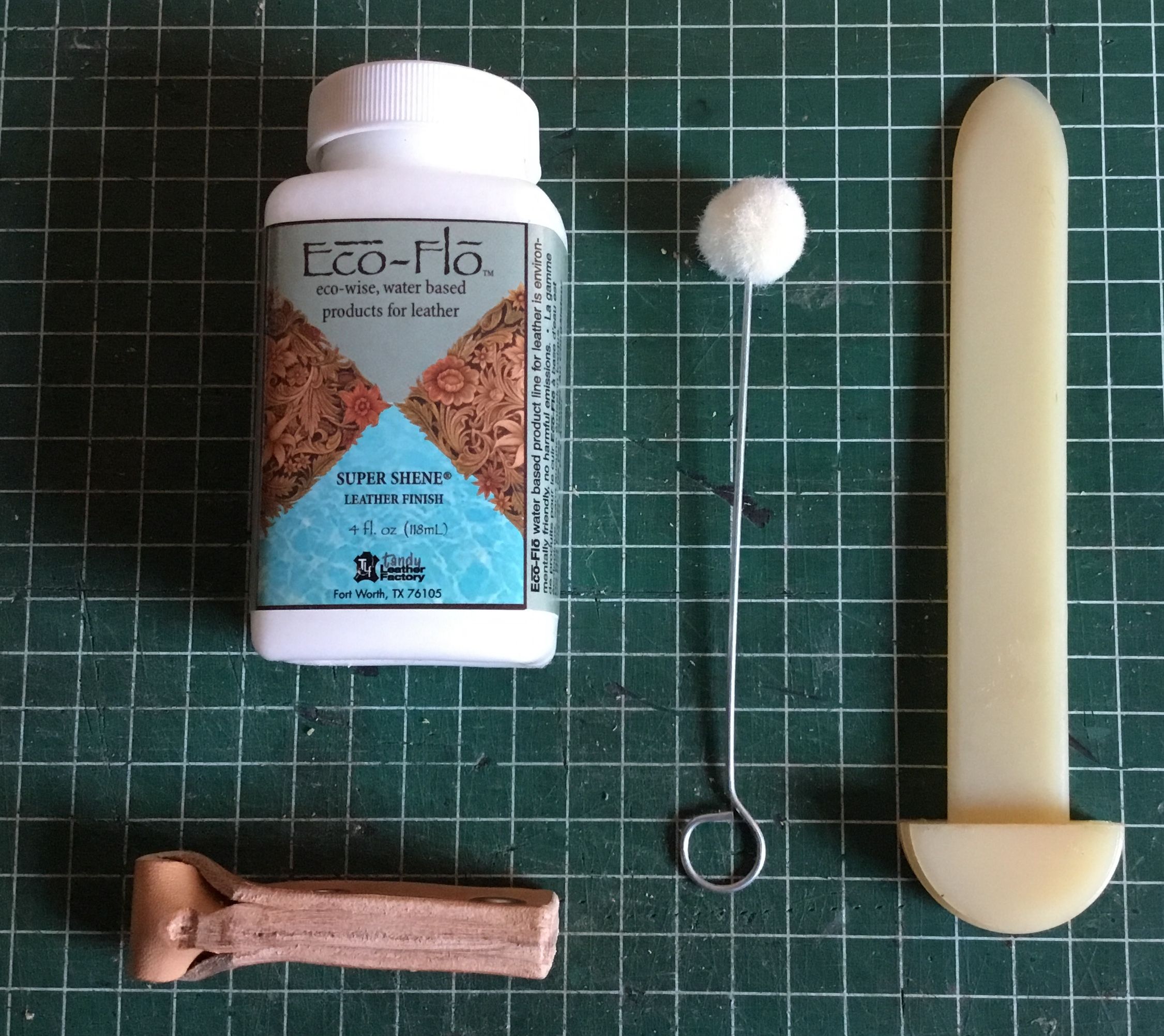 Leather Keyholder : 4 Steps (with Pictures) - Instructables