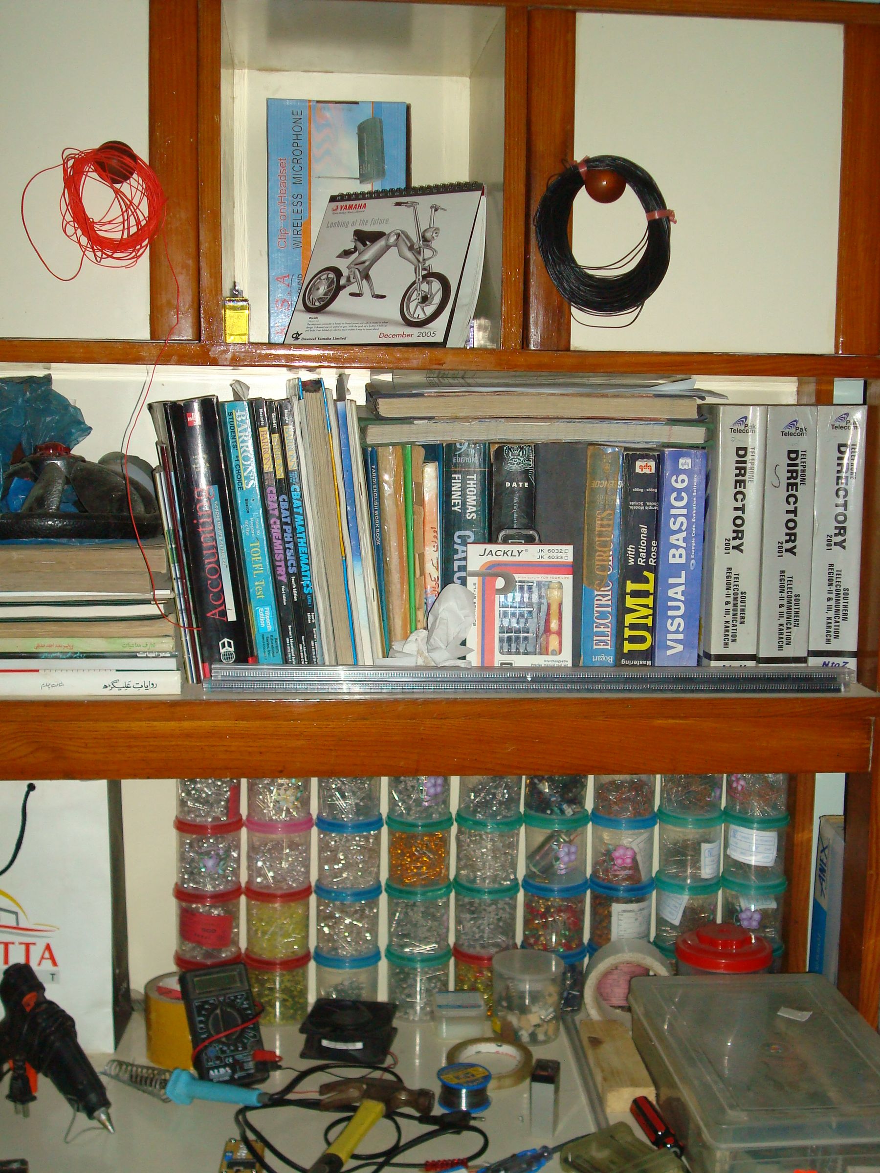 Mini Electronic Lab - Instructables