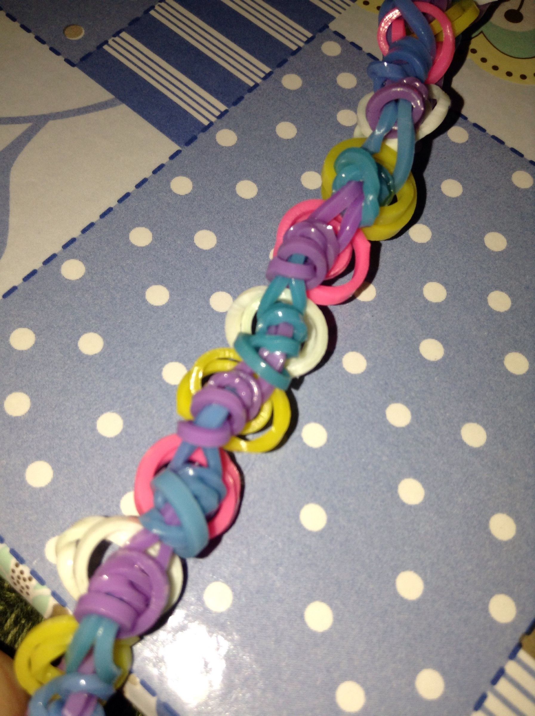 Macaroni Bracelet : 7 Steps - Instructables