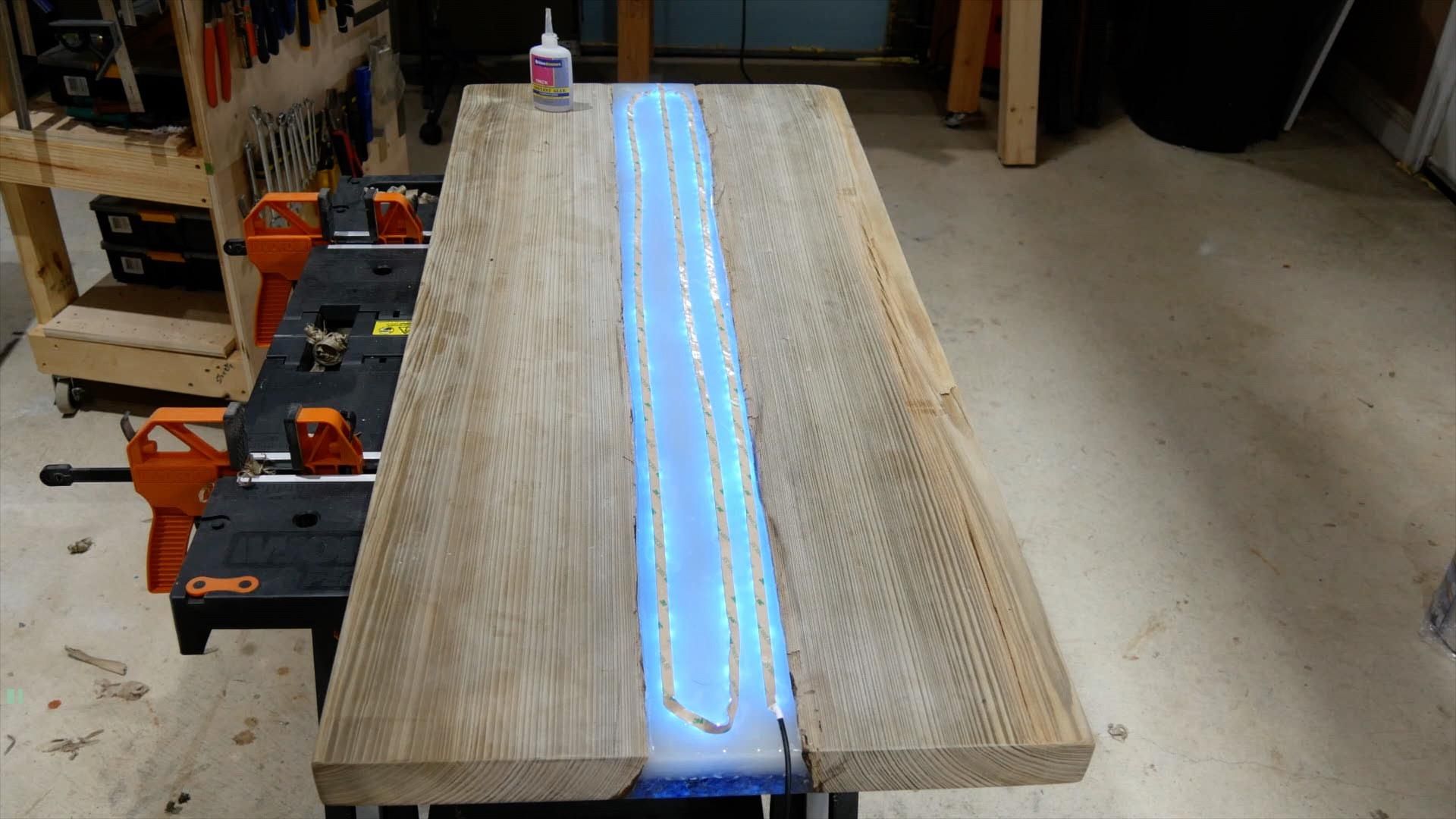 DIY Epoxy River Glow Table : 21 Steps (with Pictures) - Instructables