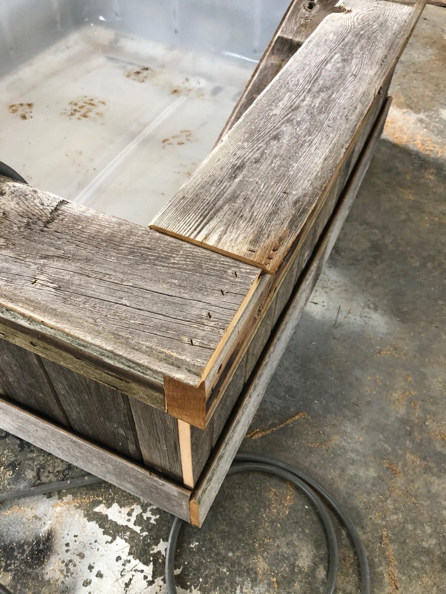 Garden Planters - From an IBC Tote and Old Fence : 13 Steps (with ...