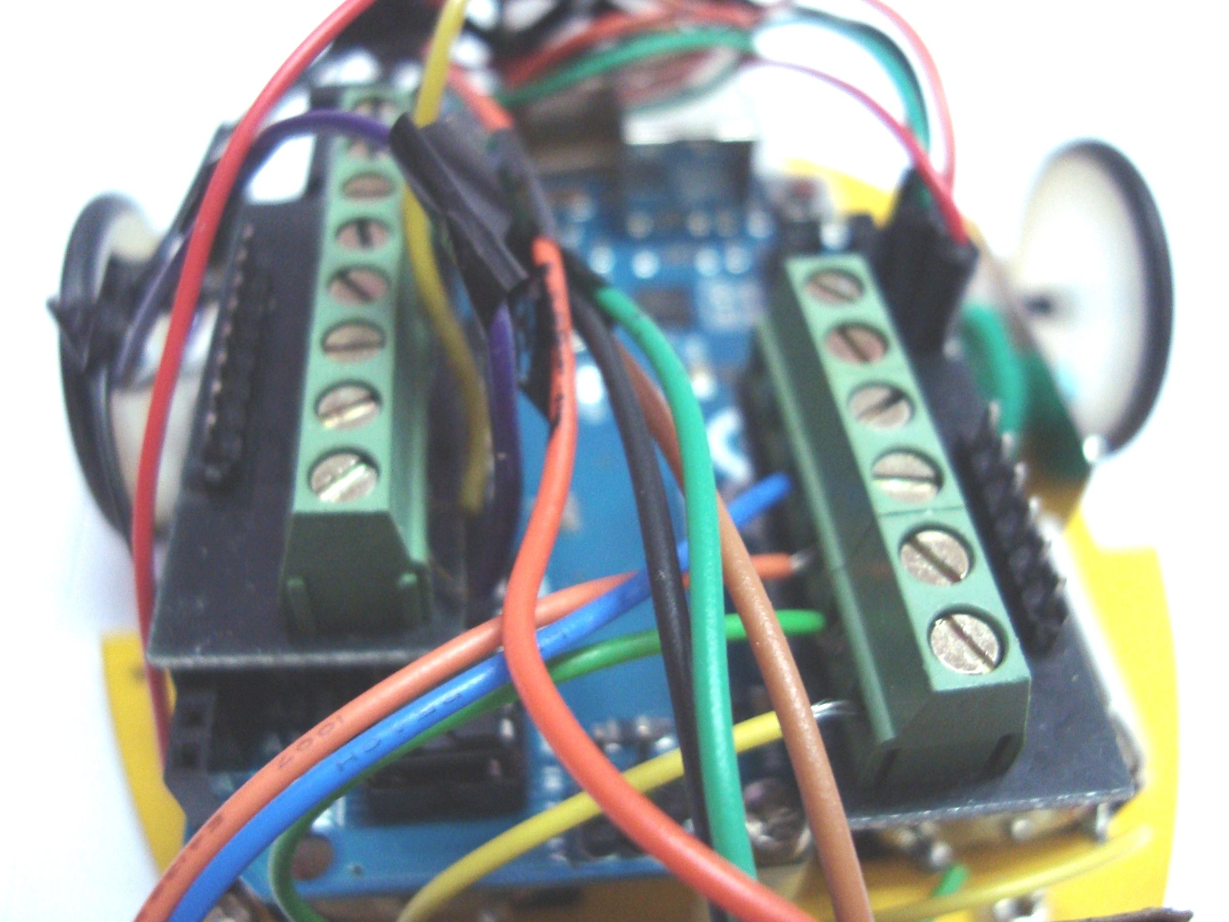 Obstacle Avoiding Robot : 6 Steps - Instructables