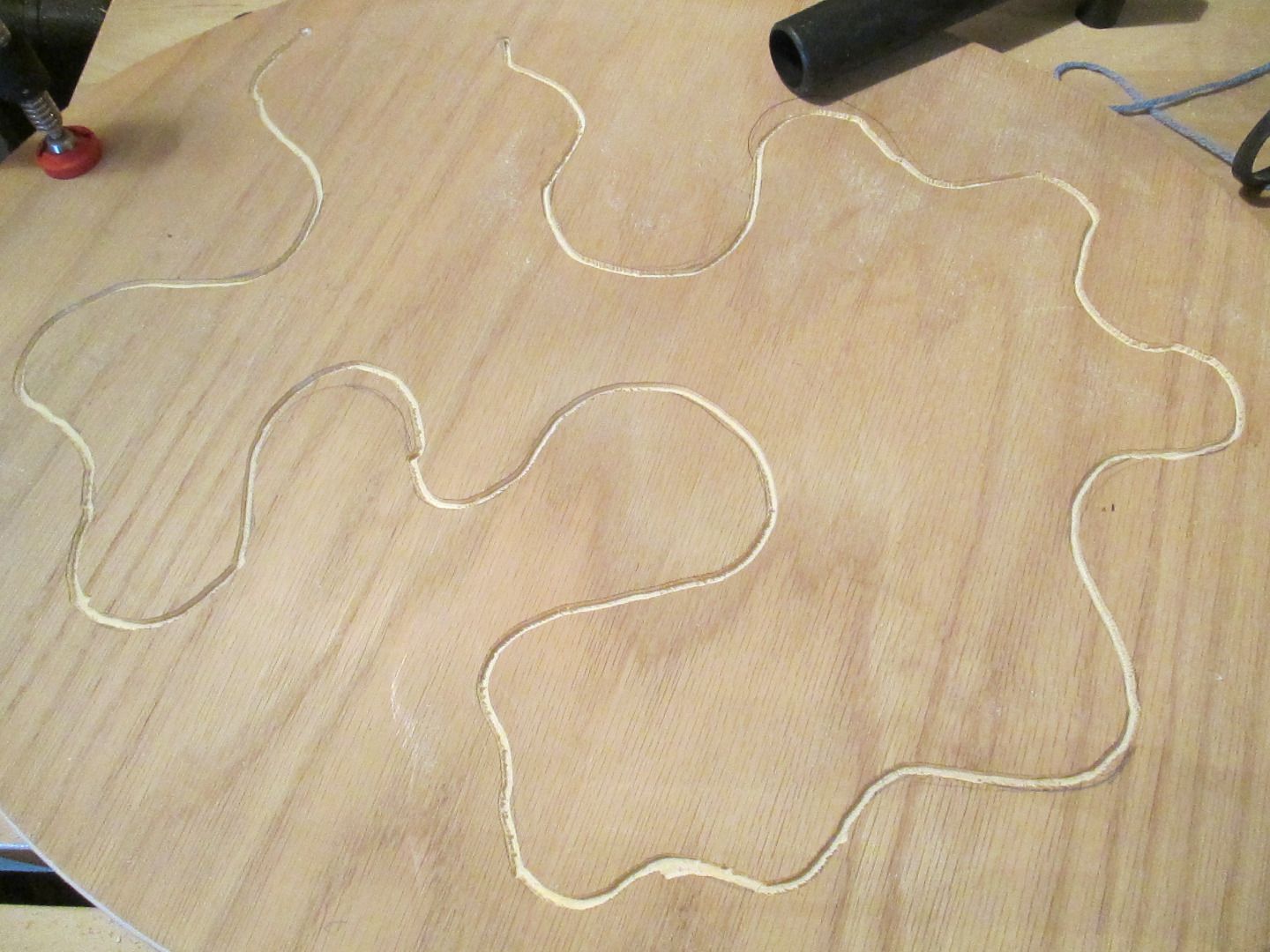 Sci-fi, Jetsons Side Table : 12 Steps - Instructables