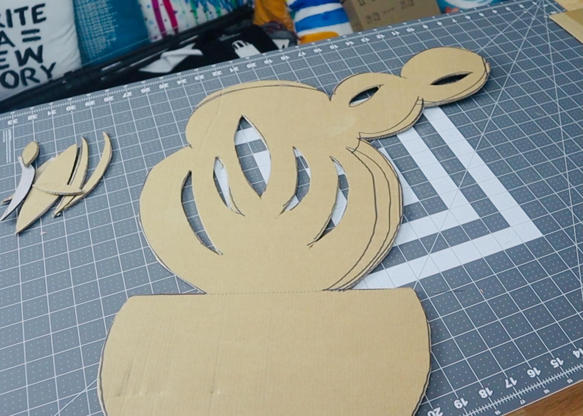 Make Big Cactus Cutouts for Less Than $5! : 5 Steps (with Pictures ...