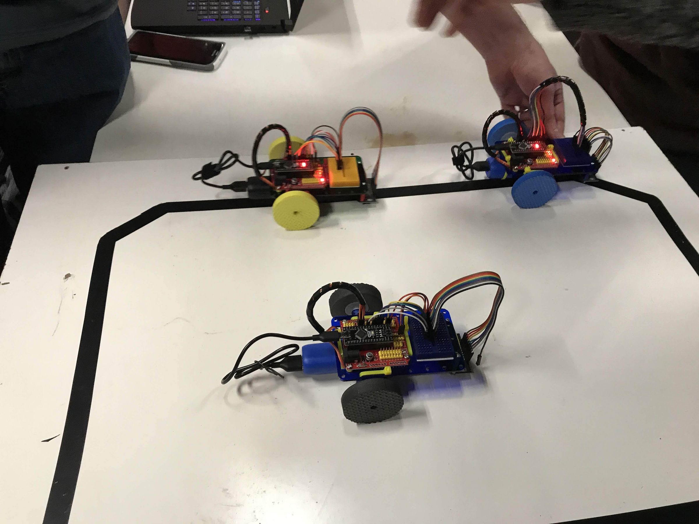 Simple "Robot Kit" for Clubs, Teachers Makerspaces Etc. : 18 Steps ...