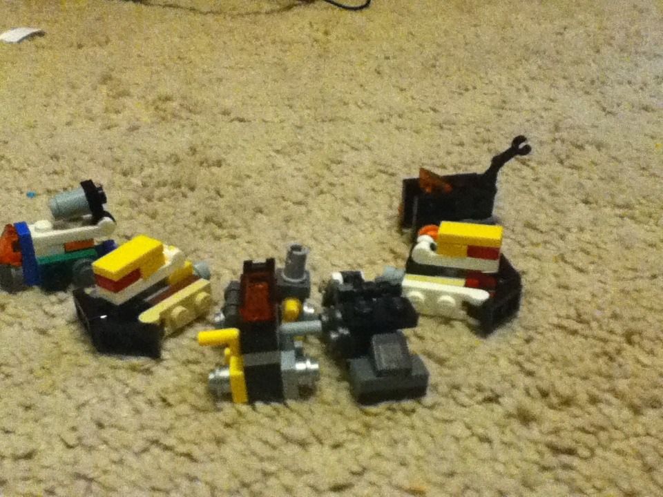 New Lego Devastator : 3 Steps - Instructables