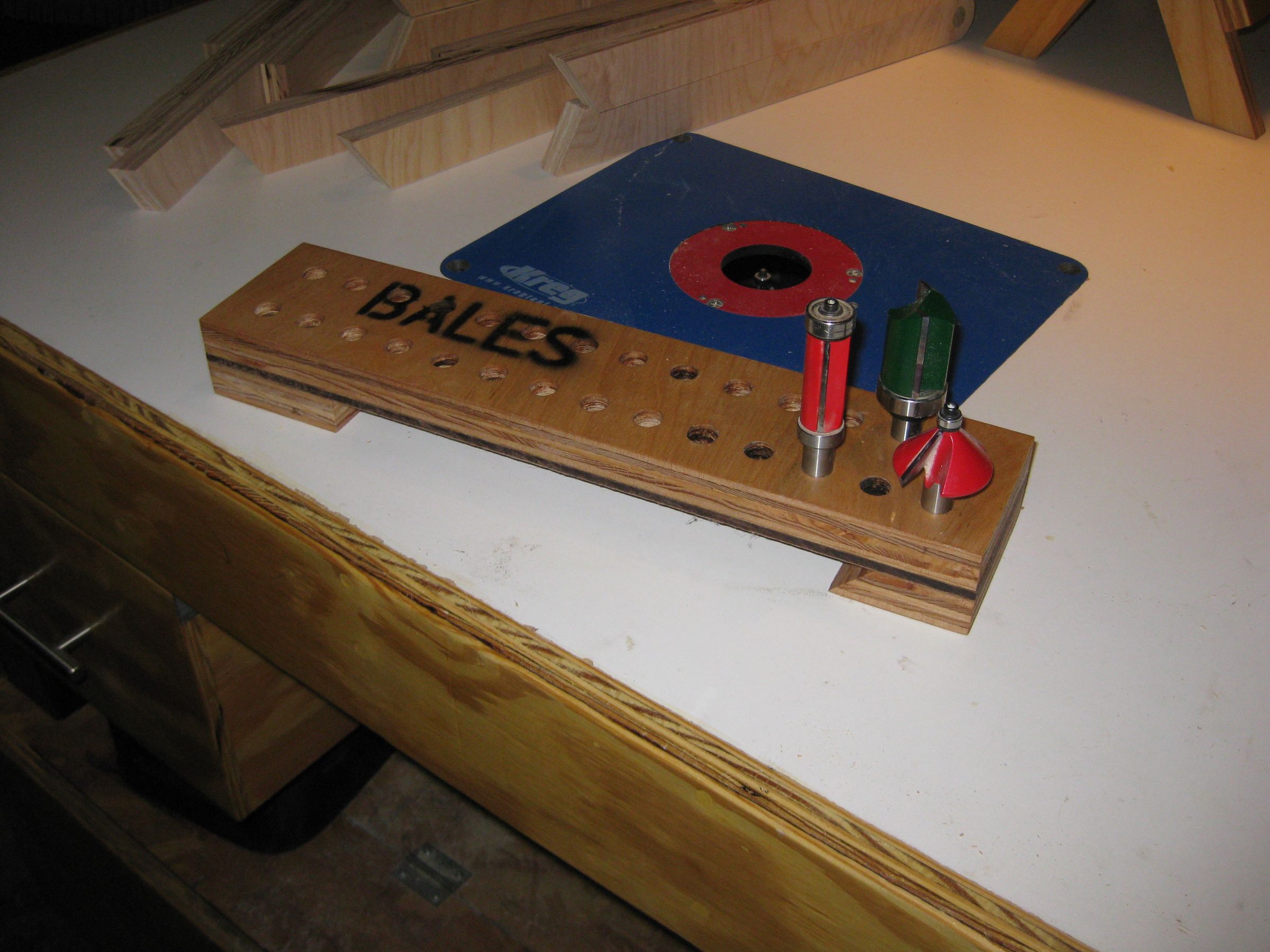 Router Bit Storage Rack/Tray : 6 Steps - Instructables