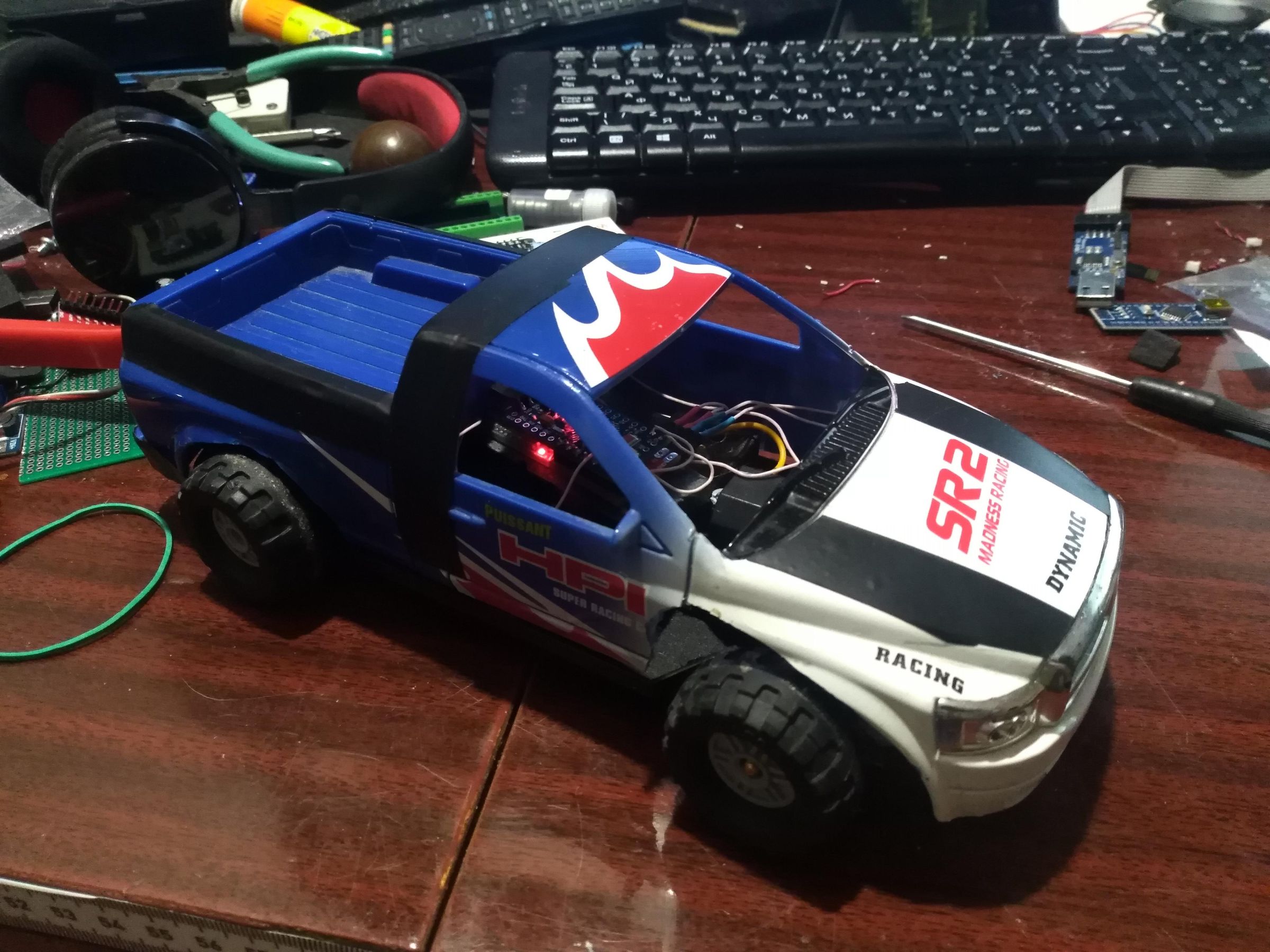 Arduino Bluetooth RC Car (Android Controlled) : 5 Steps - Instructables