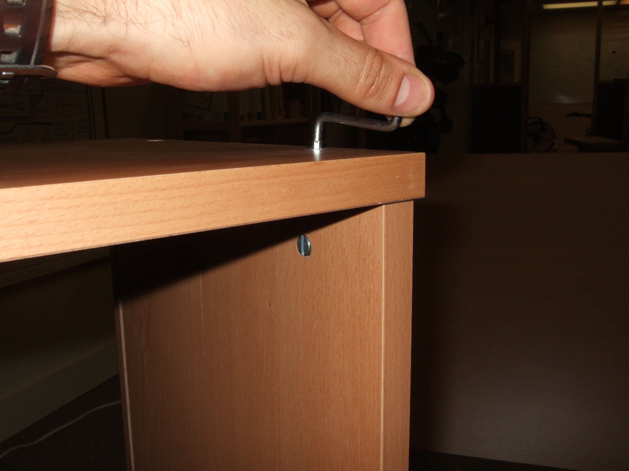 IKEA Billy Bookshelf Assembly How-To & Help : 6 Steps - Instructables