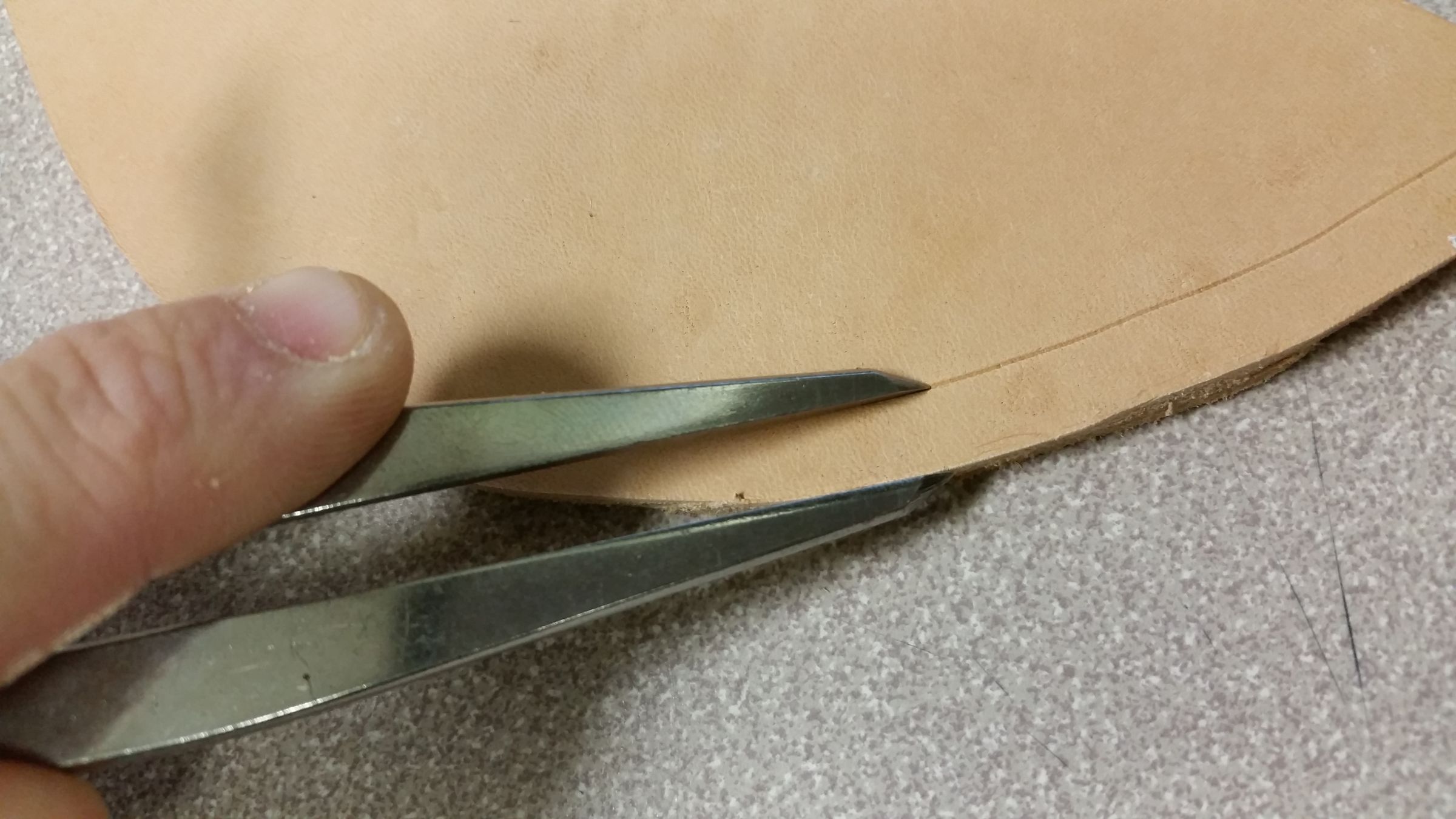 Medieval Leather Pouch : 4 Steps (with Pictures) - Instructables