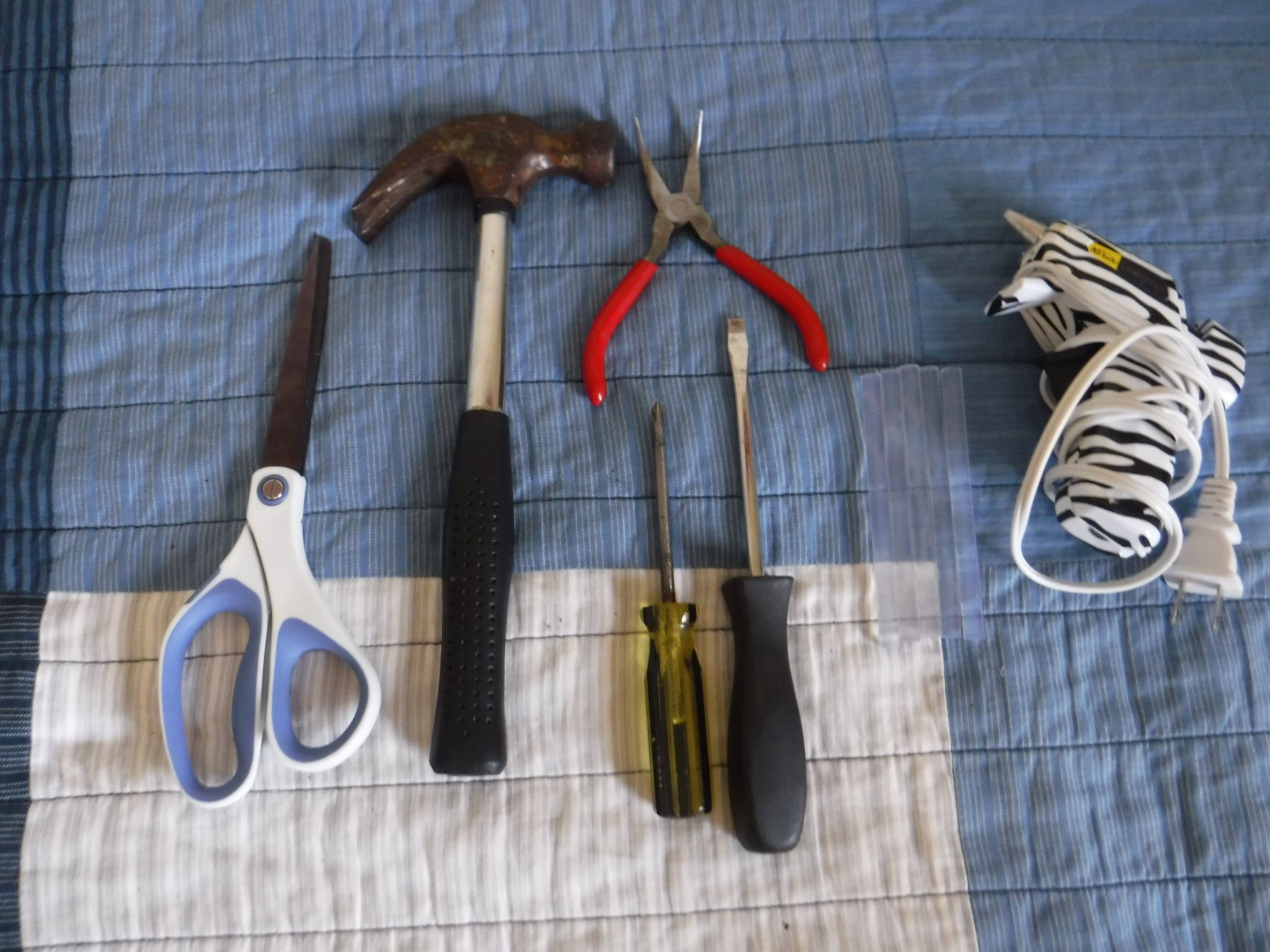 Repurposing an Old Monitor : 6 Steps (with Pictures) - Instructables