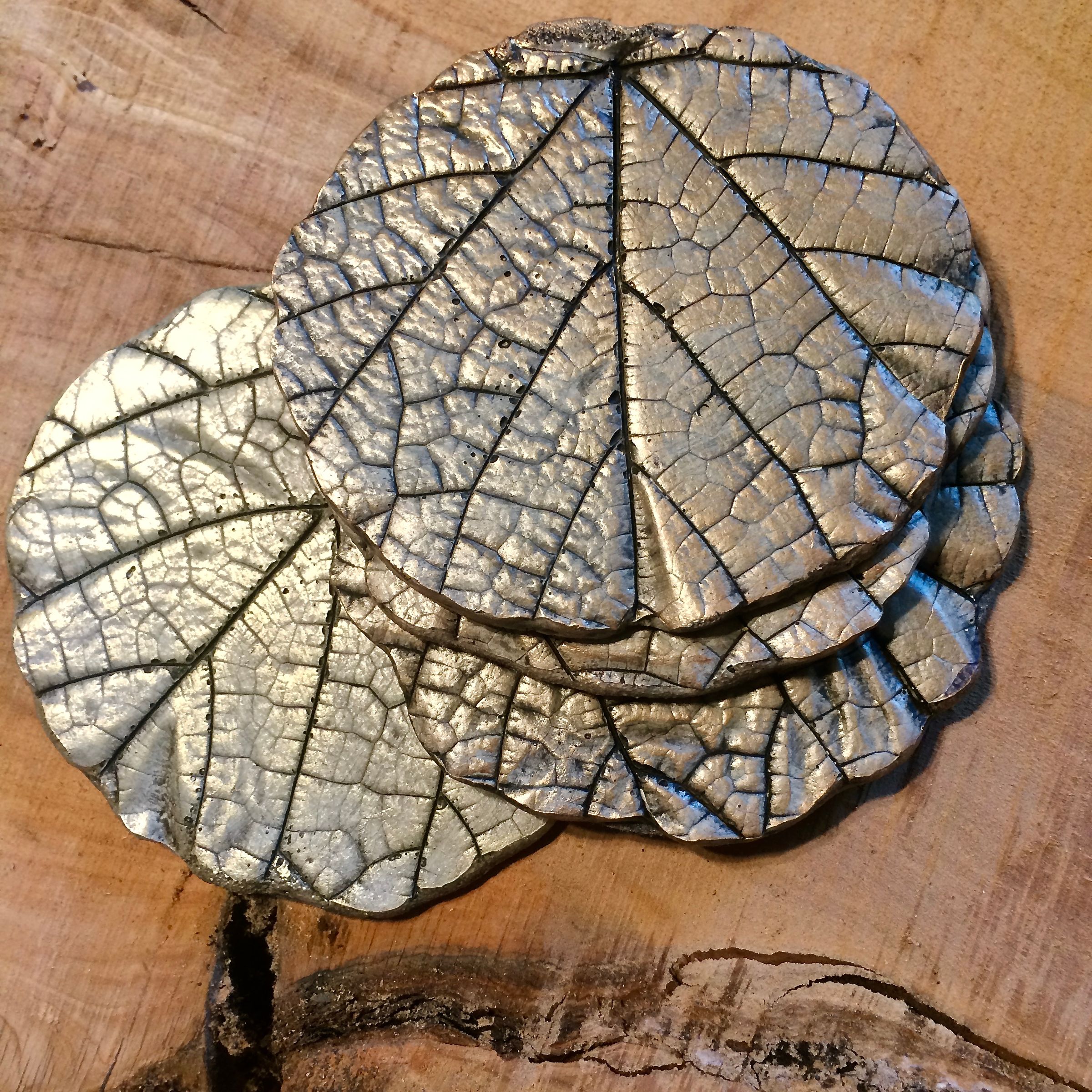 CD Case Concrete Coasters : 7 Steps (with Pictures) - Instructables
