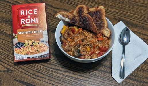 Turn Box Spanish Rice Into Stuffed Peppers Hotdish : 7 Steps (with ...