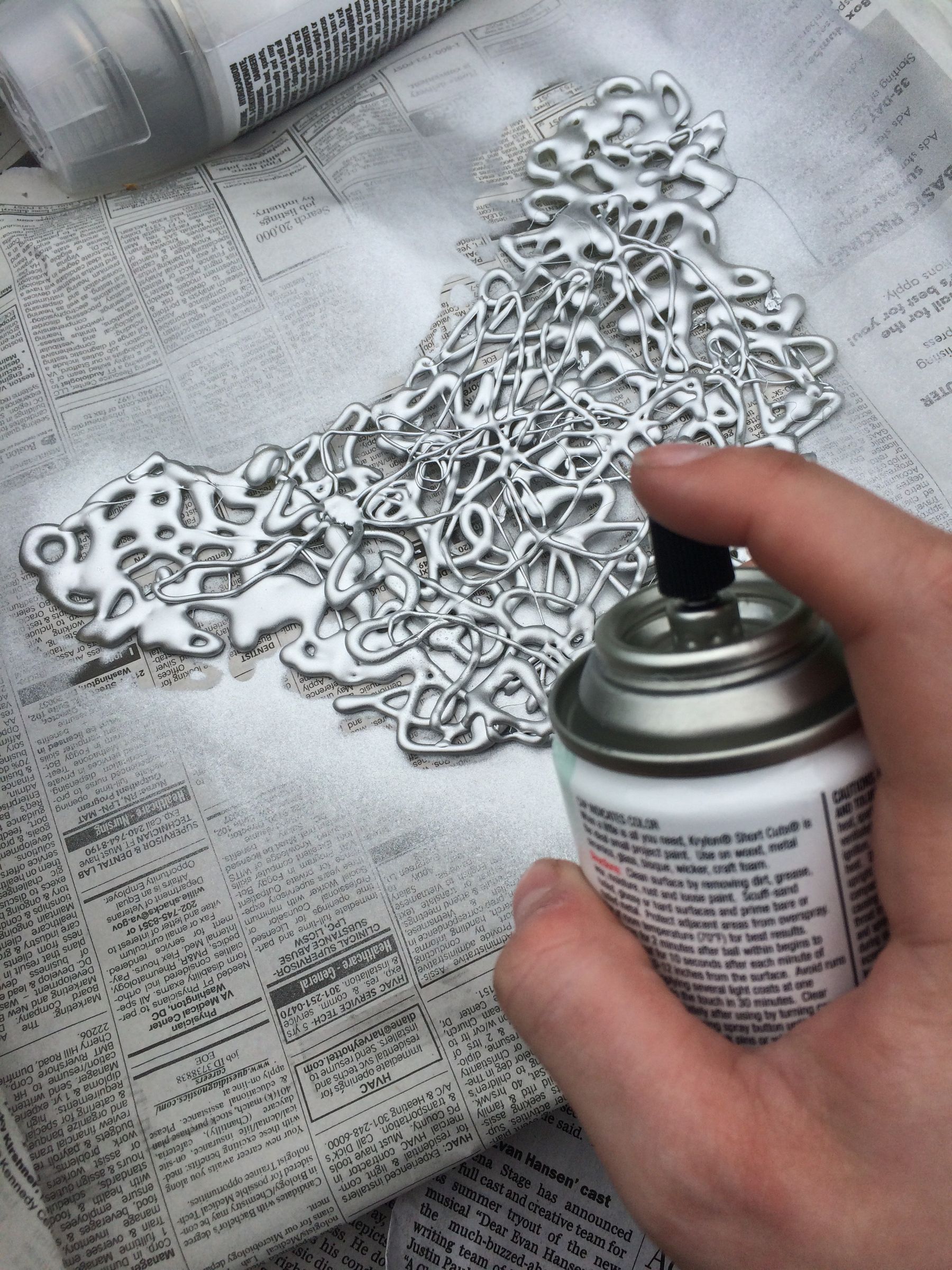 HOT GLUE Statement Necklace! : 10 Steps (with Pictures) - Instructables