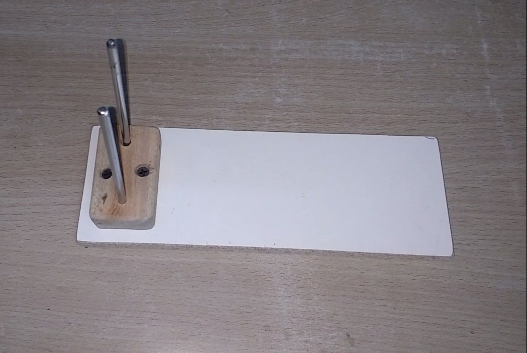 PCB HOLDER FOR EASY SOLDERING : 4 Steps (with Pictures) - Instructables