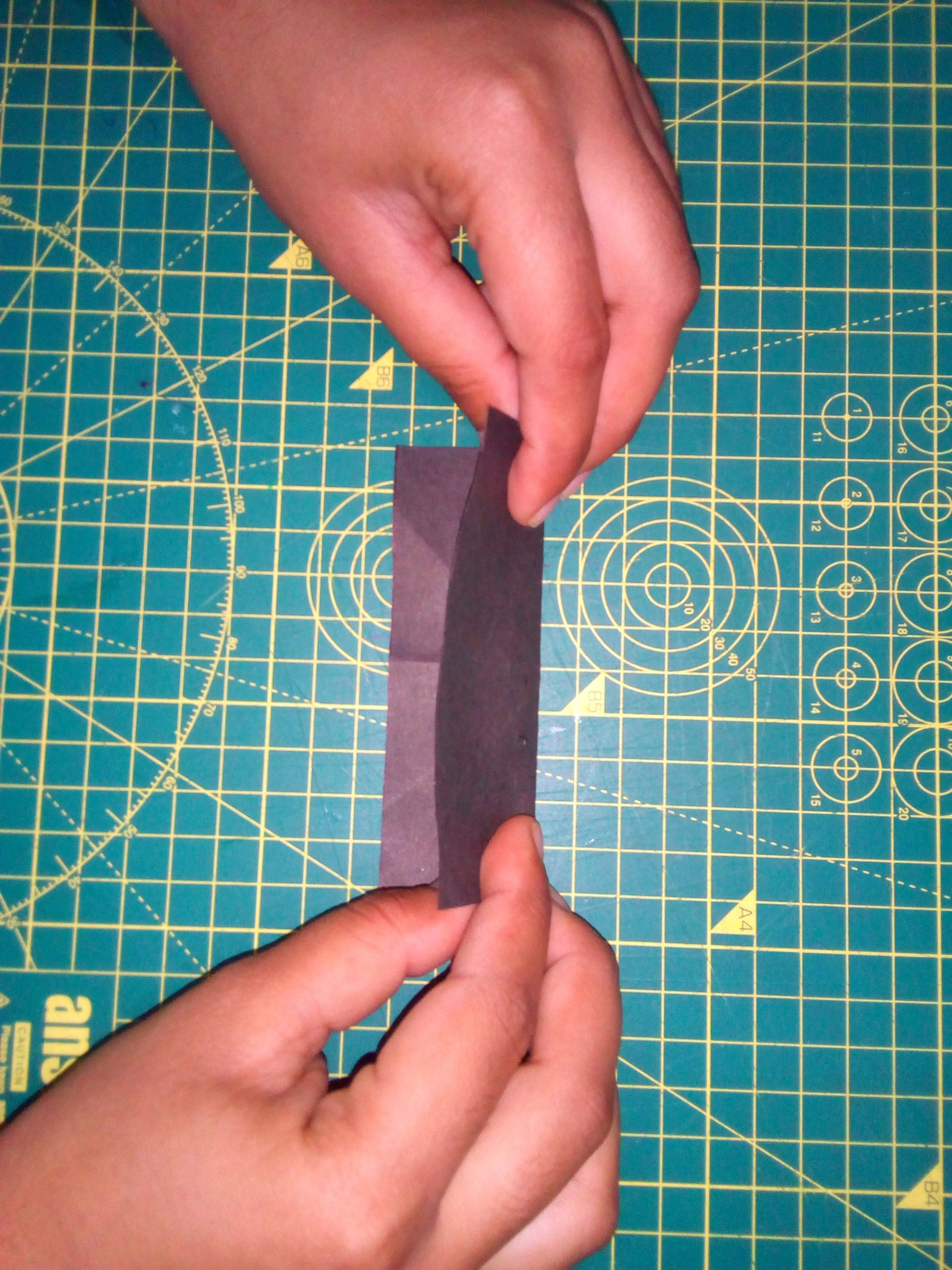 Origami Key Chain : 9 Steps (with Pictures) - Instructables