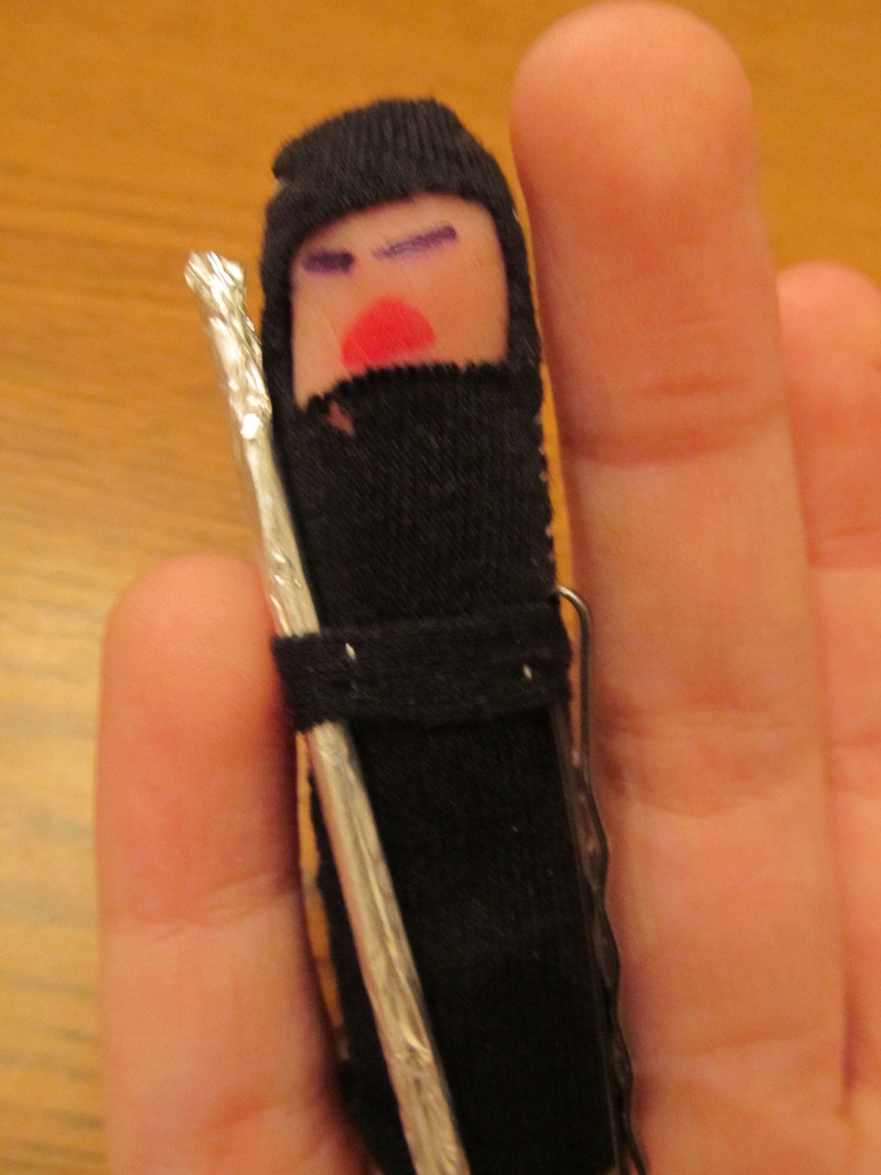 Finger Ninja : 6 Steps - Instructables