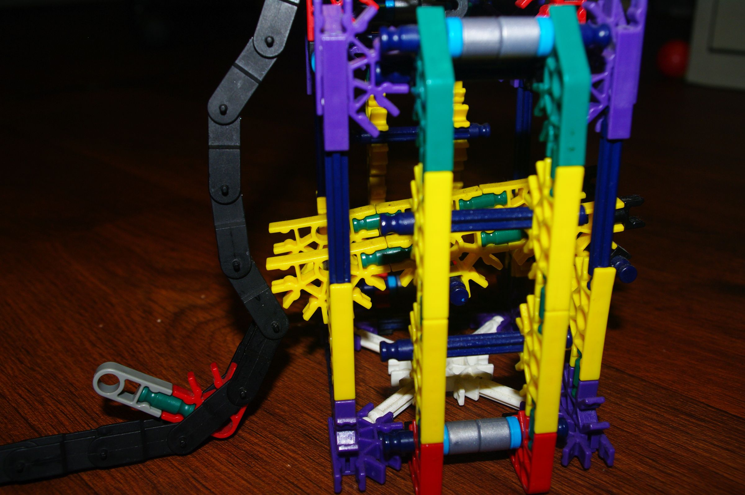 Double Chain Elevator Lift, a K'nex Ball Machine Lift : 6 Steps ...