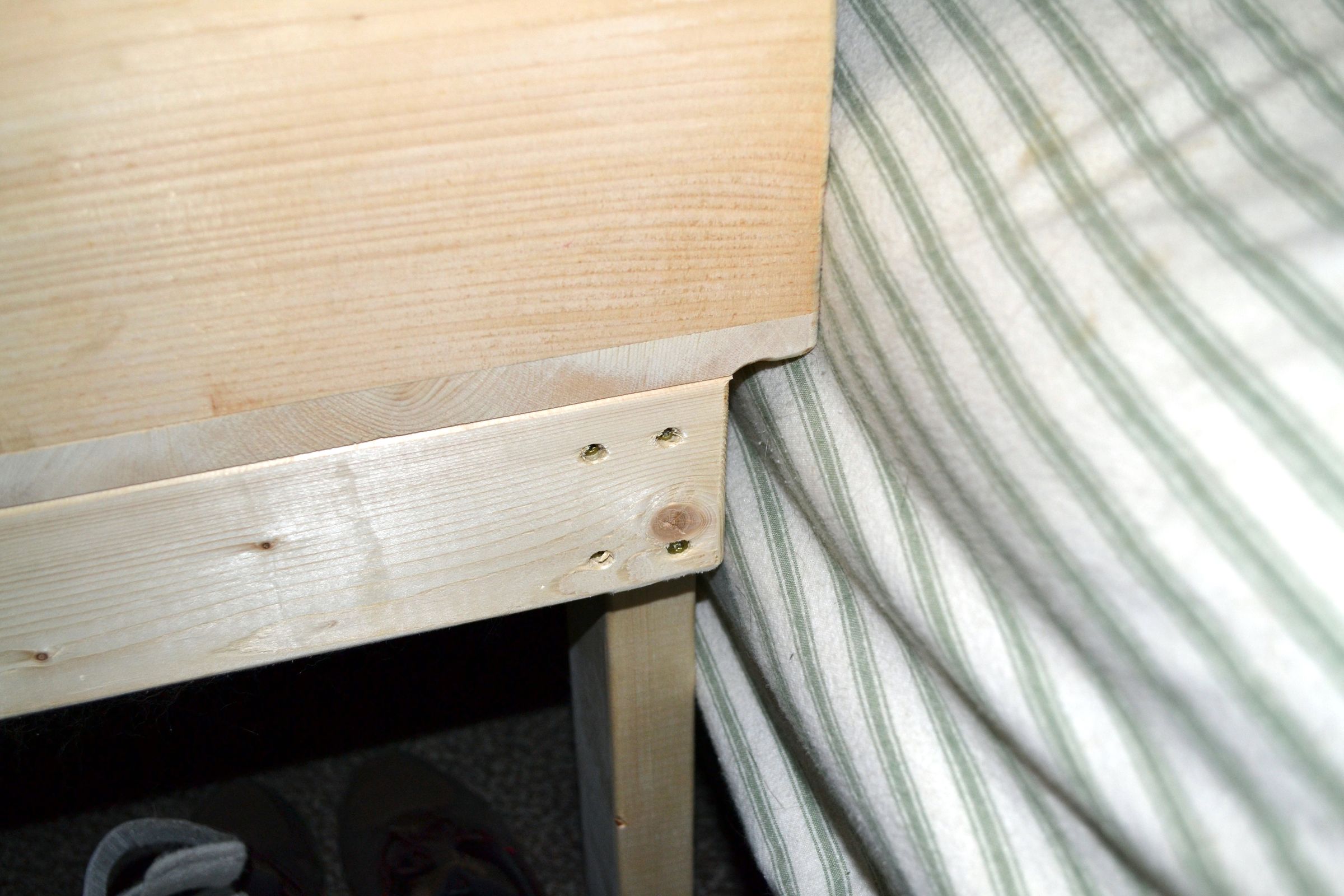Make A Sidecar Cosleeper In Hours With Standard Steps (with Pictures ...