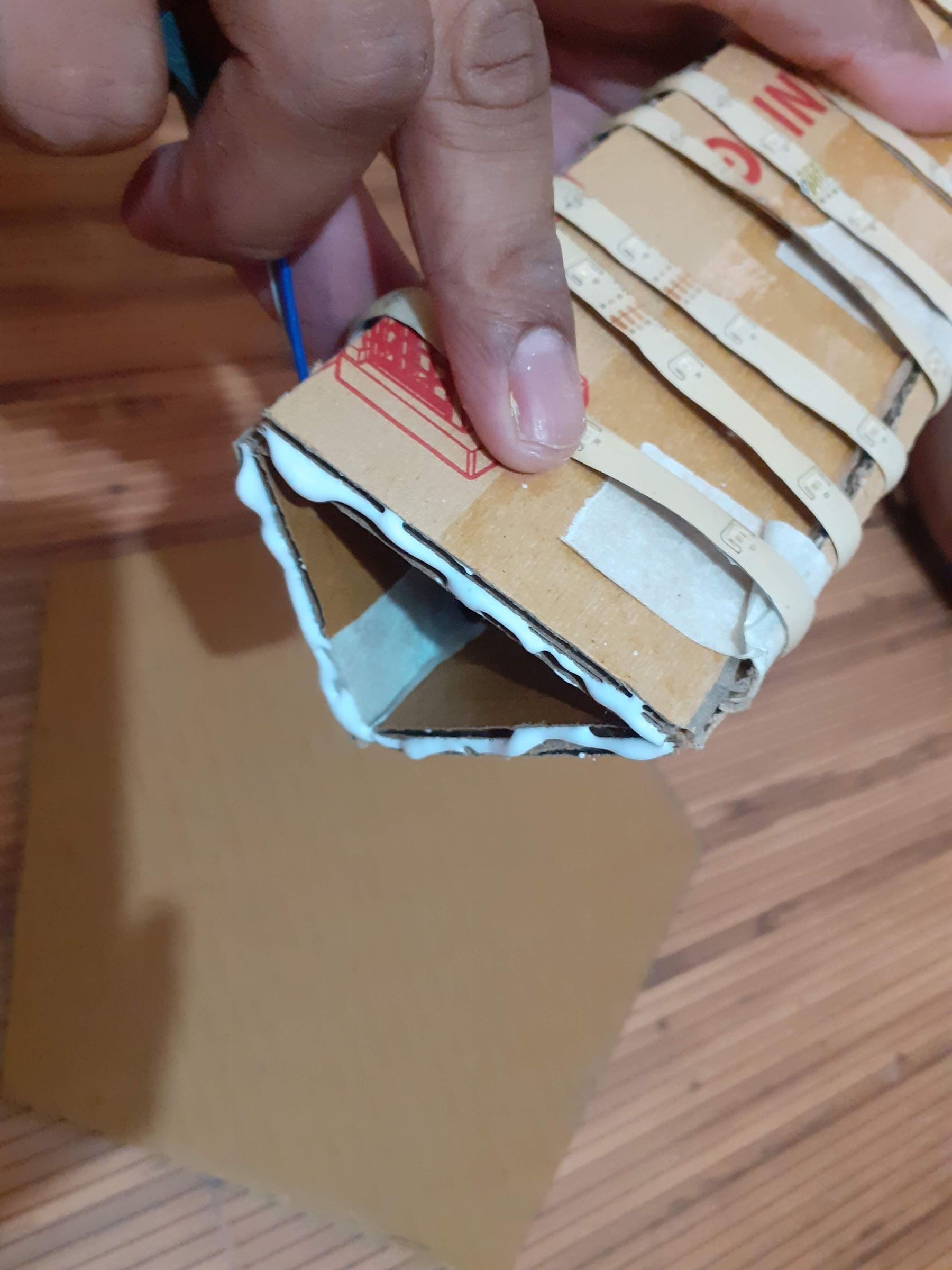 Cardboard Pentagon Table Lamp : 6 Steps (with Pictures) - Instructables