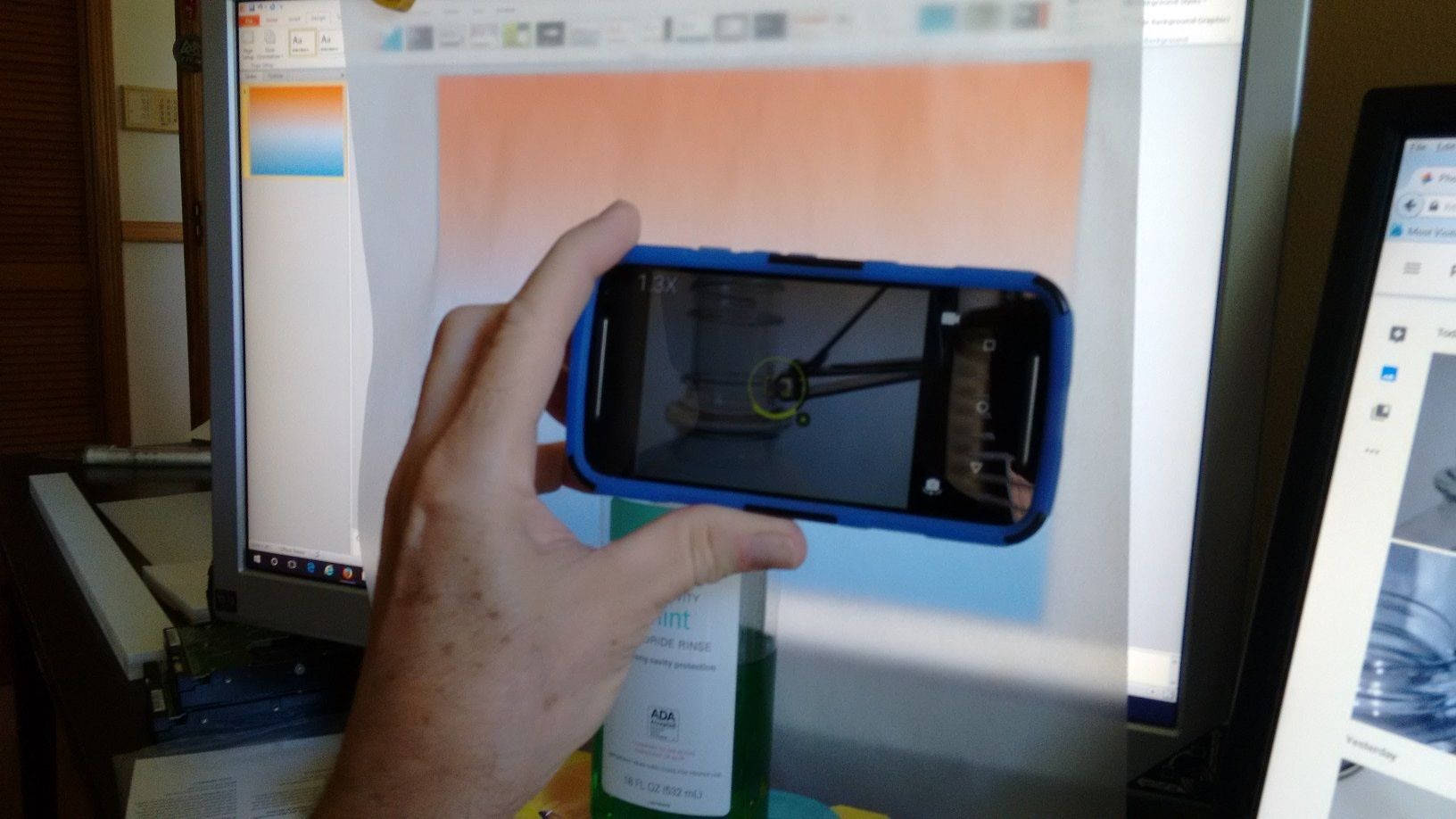 Quick, Cheap, and Awesome Macro Photo Background! : 6 Steps (with Pictures) - Instructables