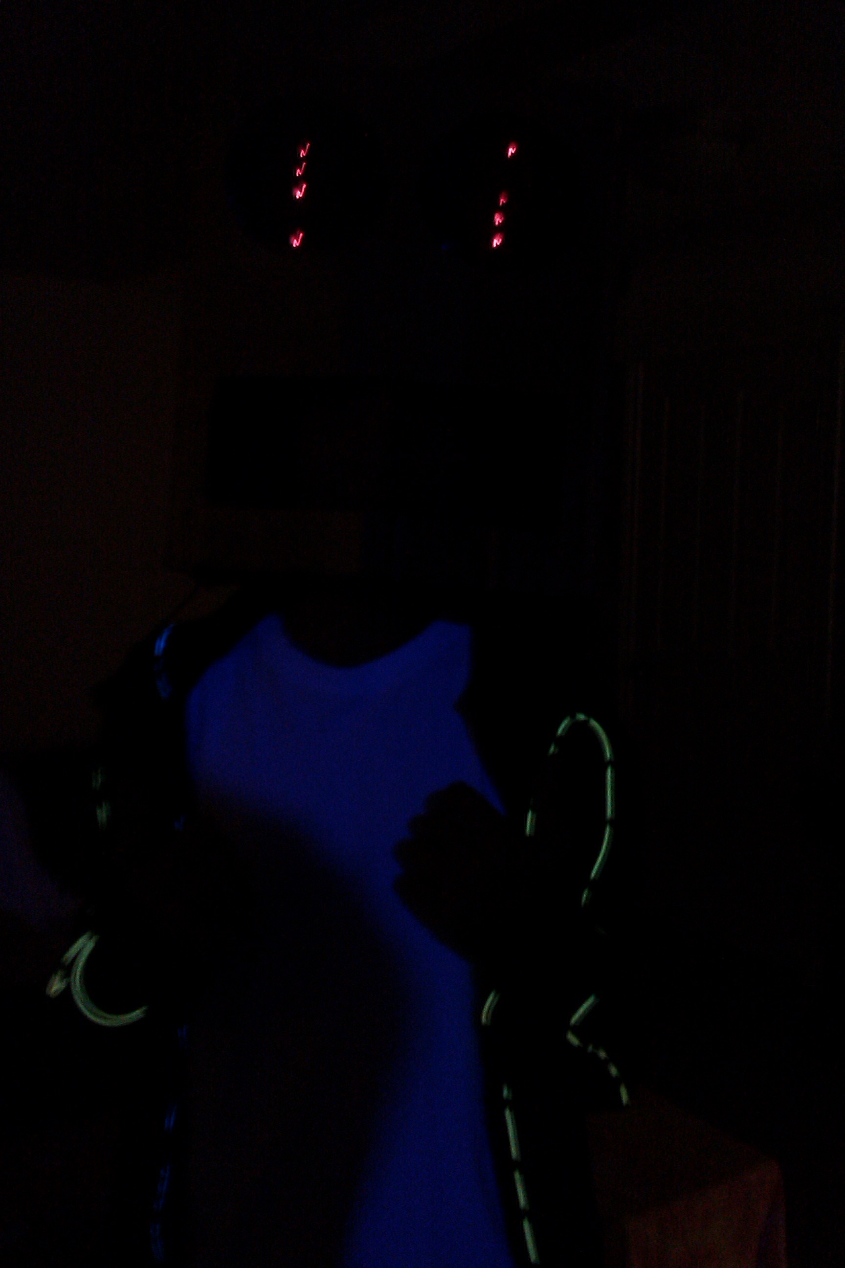 LMFAO Robot/Shufflebot Head : 4 Steps - Instructables