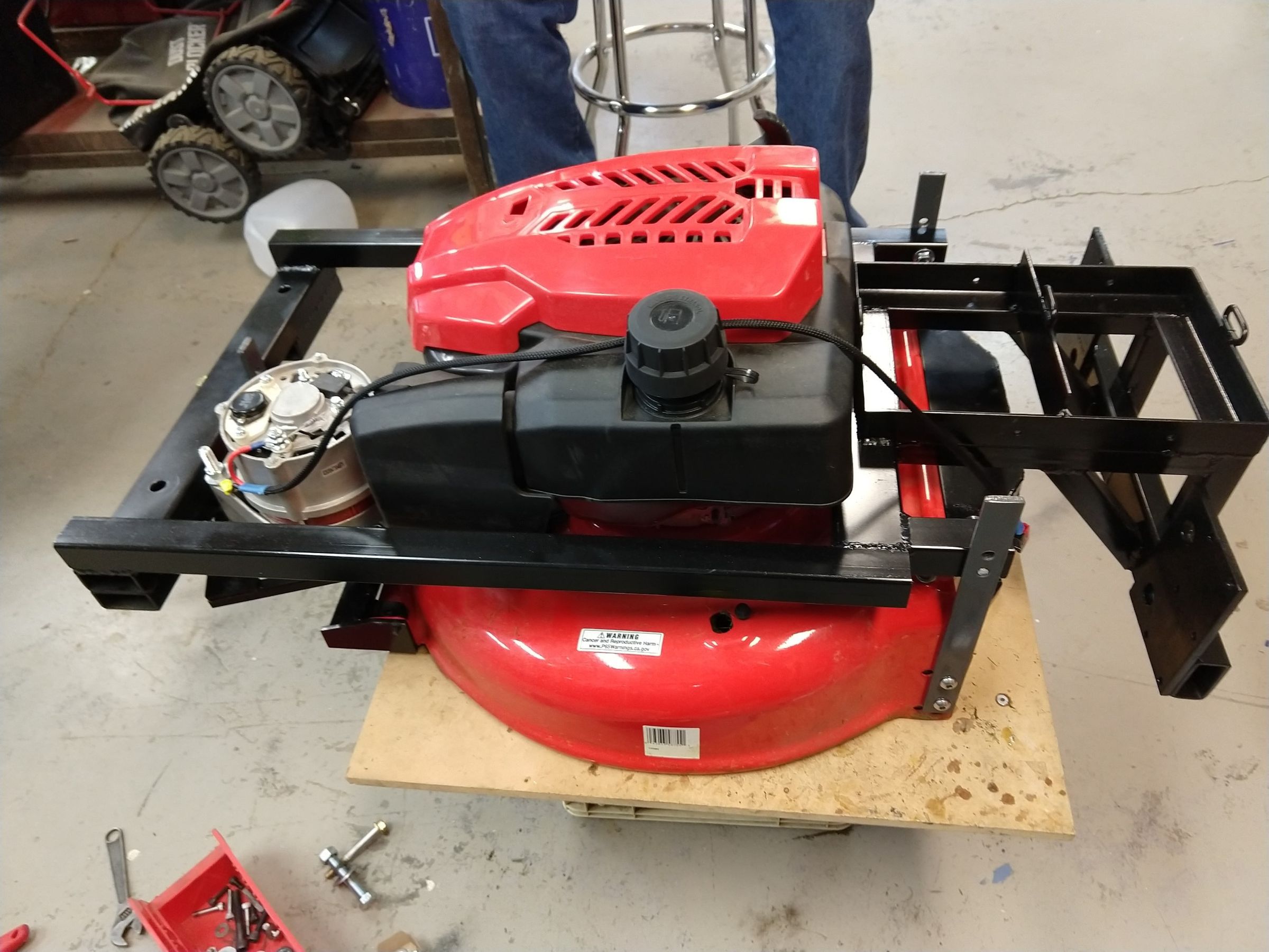 Remote Control Lawn Mower : 7 Steps (with Pictures) - Instructables