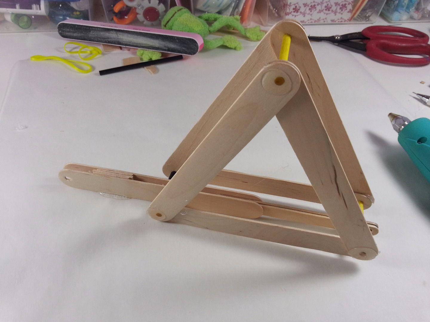 Catapult Made With Tongue Depressors and Rubber Bands : 8 Steps (with ...