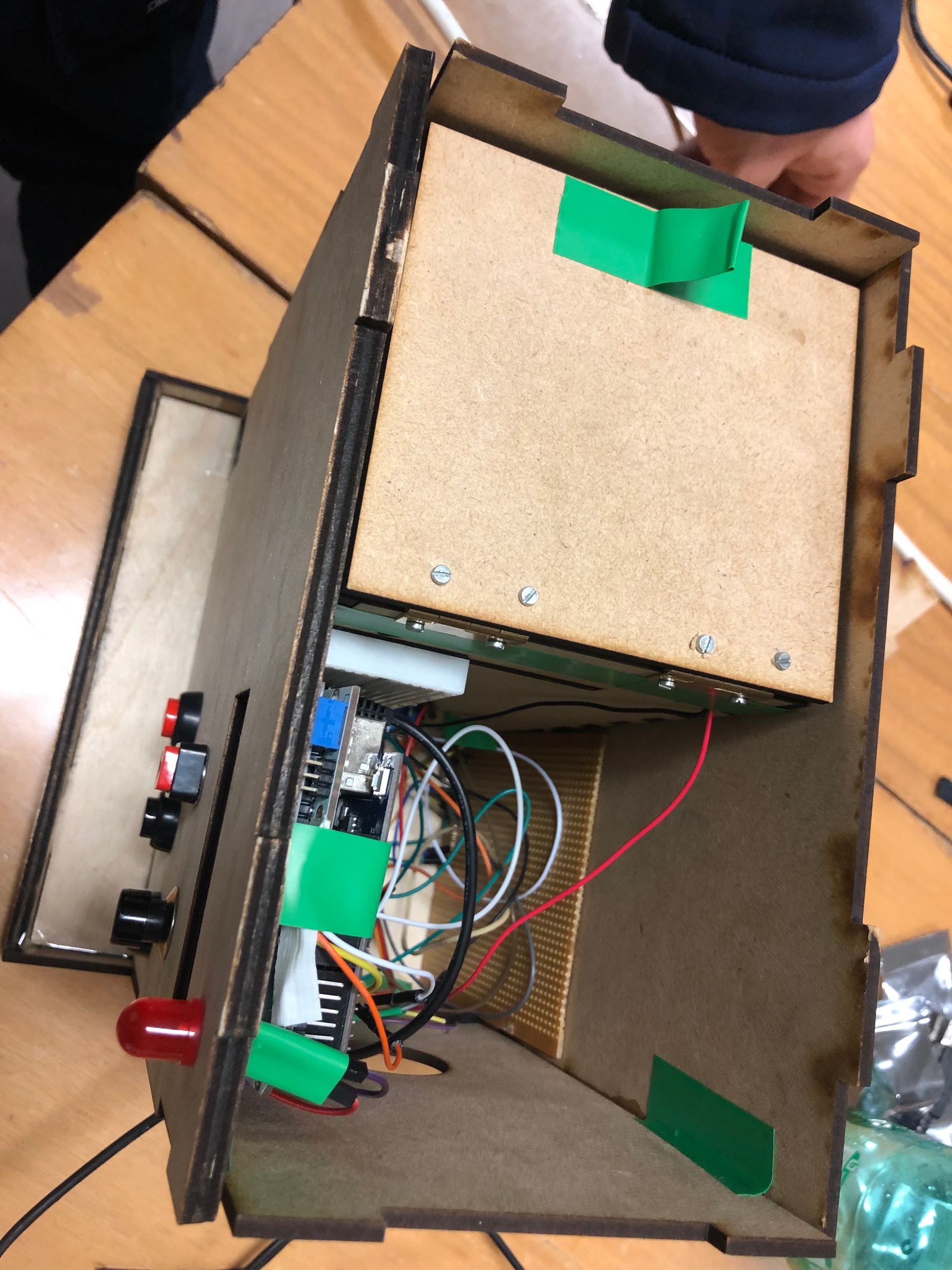 The Automatic Pill Dispenser : 10 Steps (with Pictures) - Instructables