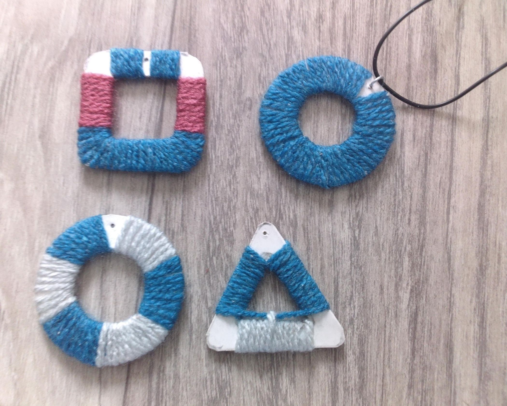 Customizable Pendant From Cardboard and Knitting Yarn : 8 Steps ...